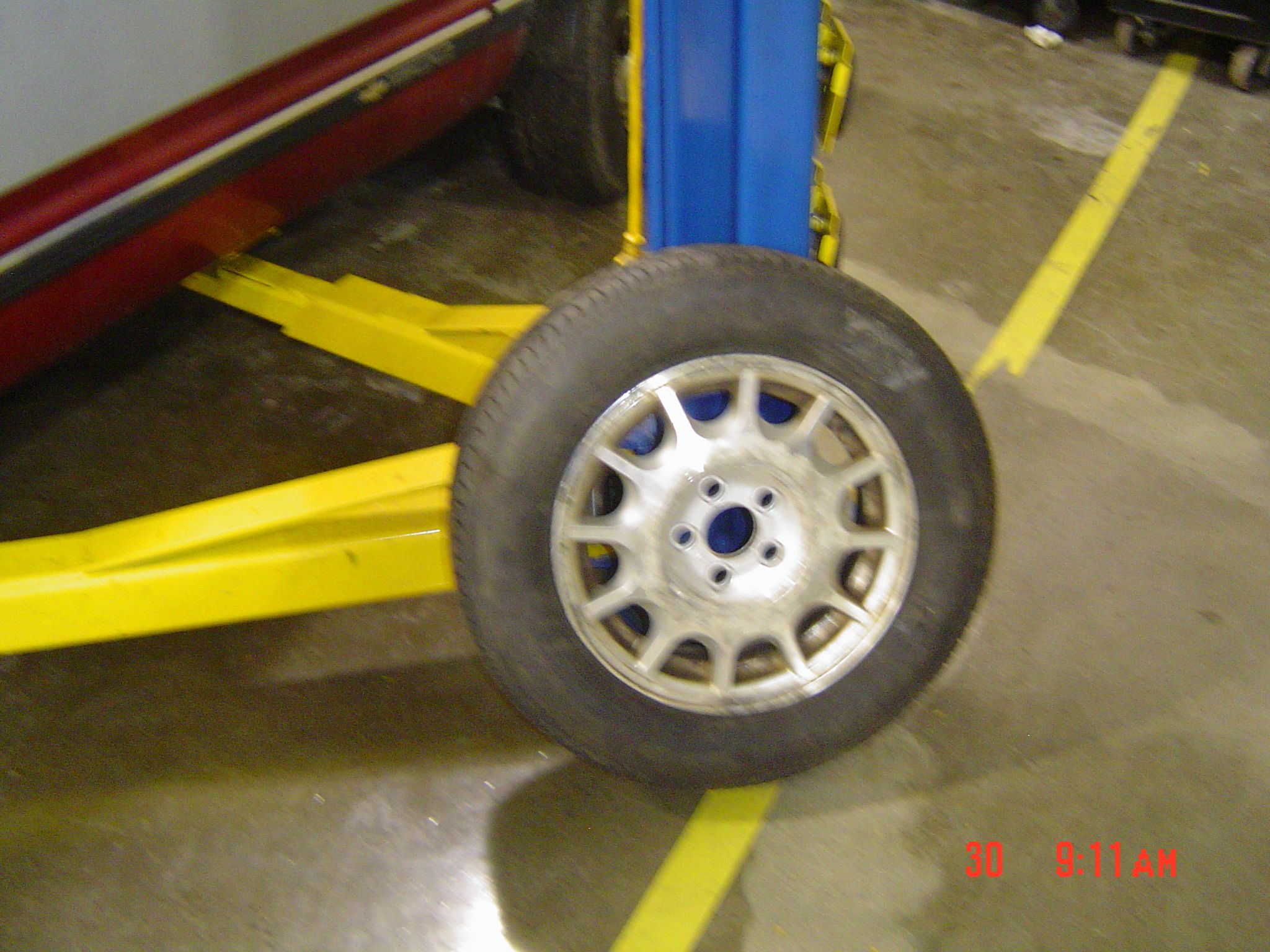 Changing and Rotating Tires : 6 Steps - Instructables