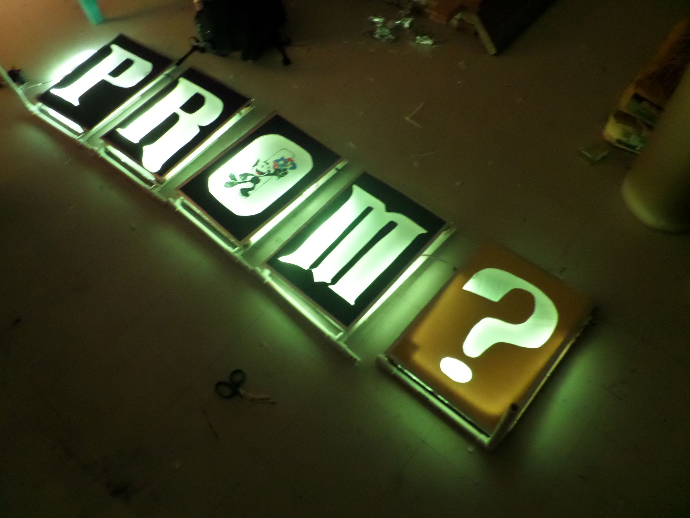 LED Backlit Sign : 6 Steps - Instructables