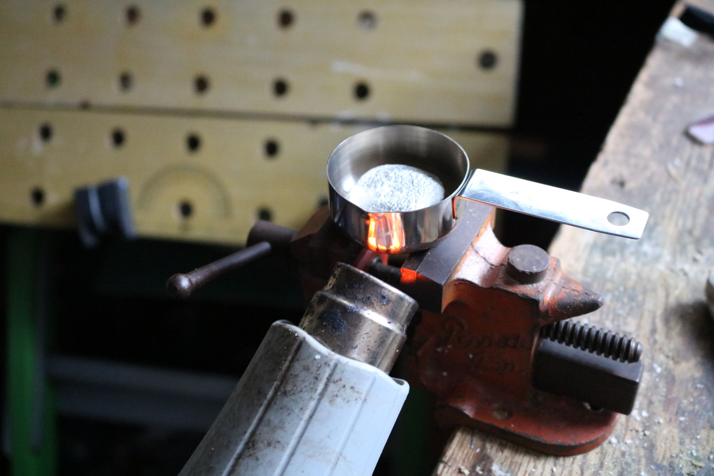 Cast Pewter Rocket Badge : 8 Steps (with Pictures) - Instructables