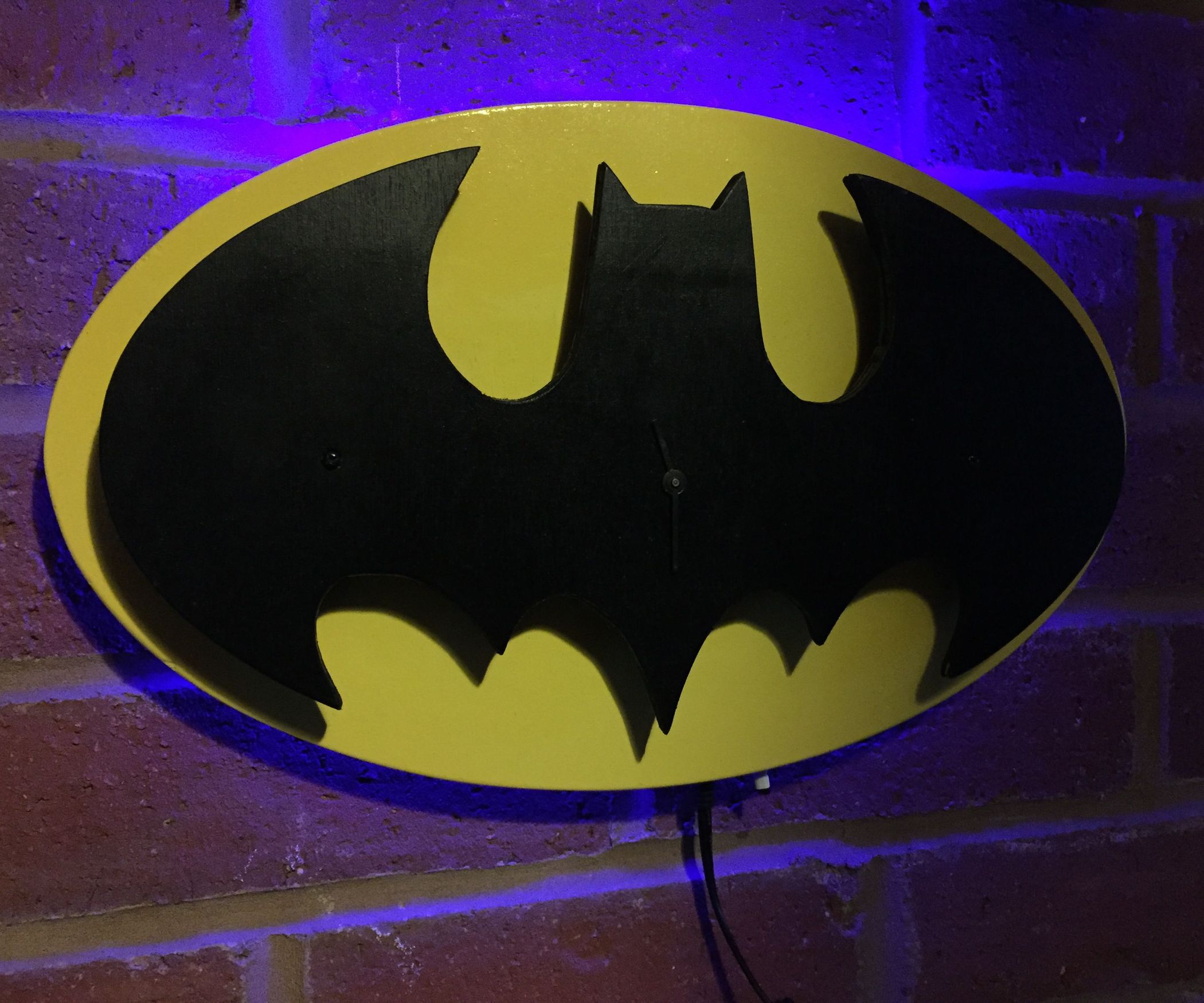 Bat Signal : 4 Steps (with Pictures) - Instructables