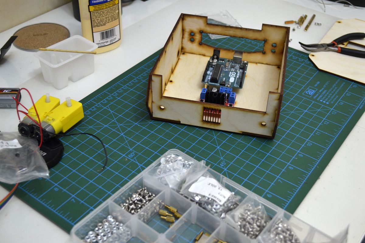 M1 Rover UNMANNED GROUND VEHICLE : 7 Steps - Instructables