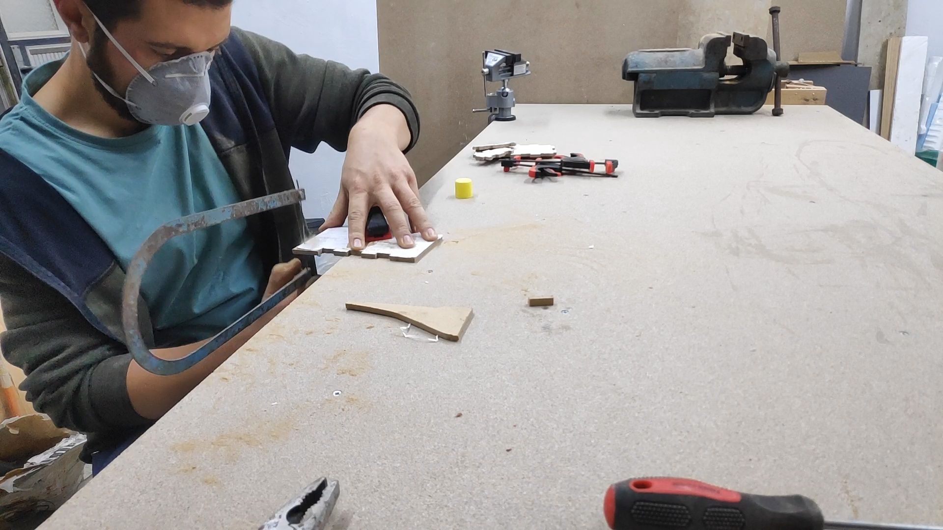 Accurate YouTube Subscriber Counter : 4 Steps - Instructables