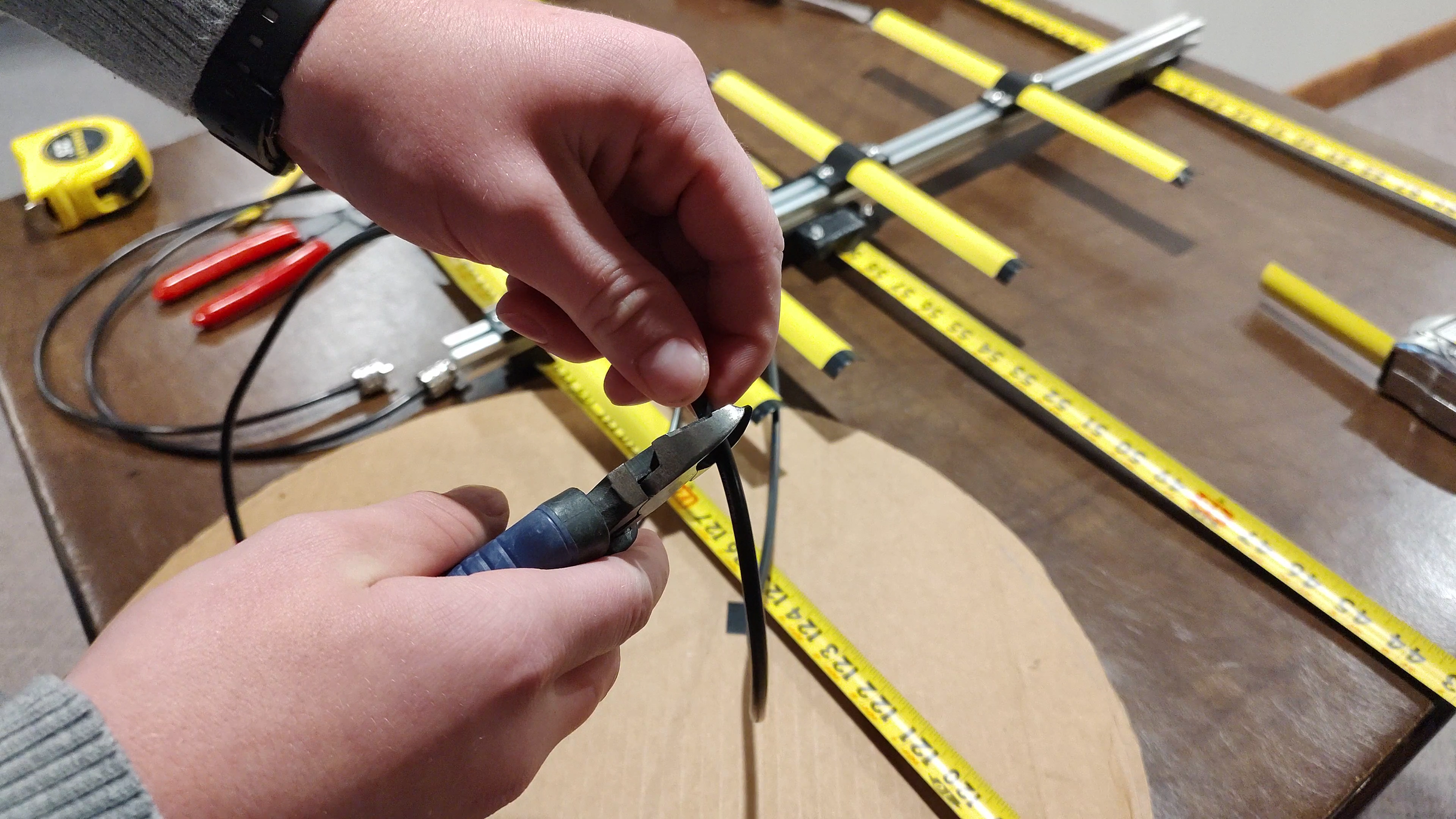 Diy Tape Measure Yagi Antenna for Ham Radio : 9 Steps (with Pictures ...