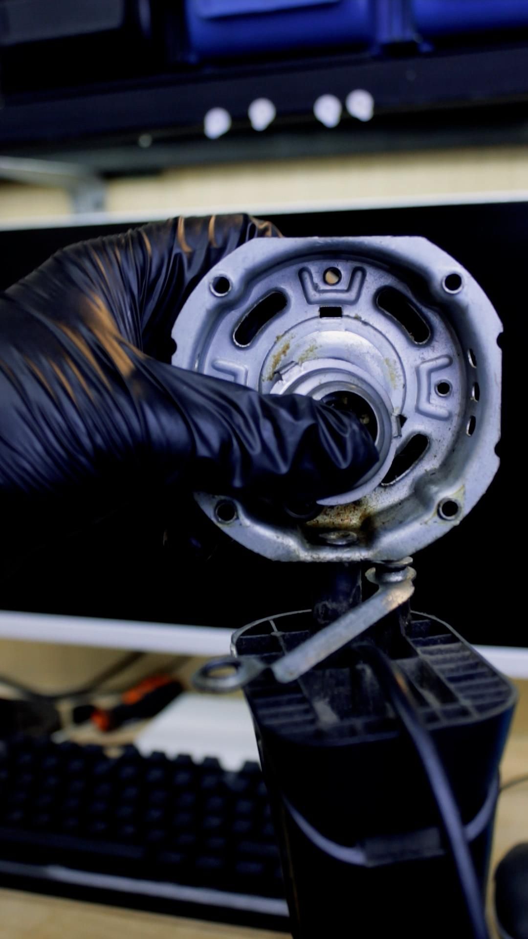How to Fix a Broken Electric Fan: Motor Humming Sound | Rotor Not ...