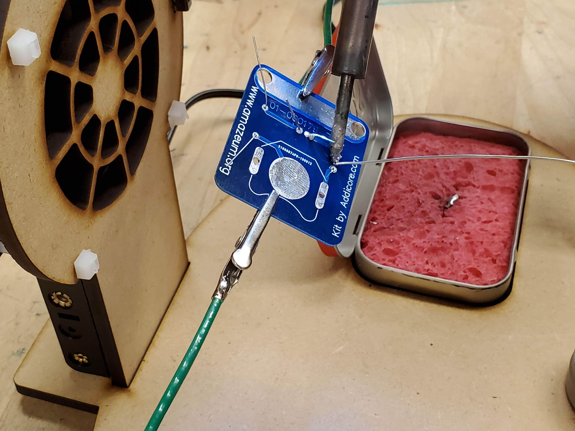 Make a Soldering Station : 4 Steps (with Pictures) - Instructables
