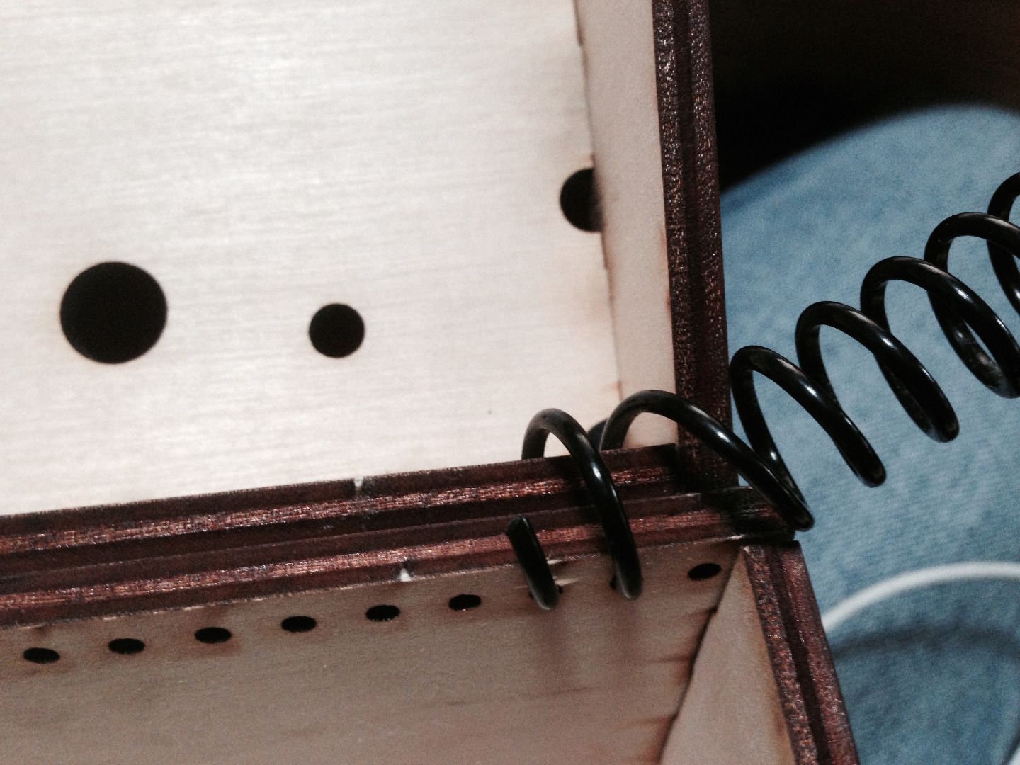 Coil Hinged Box : 9 Steps (with Pictures) - Instructables