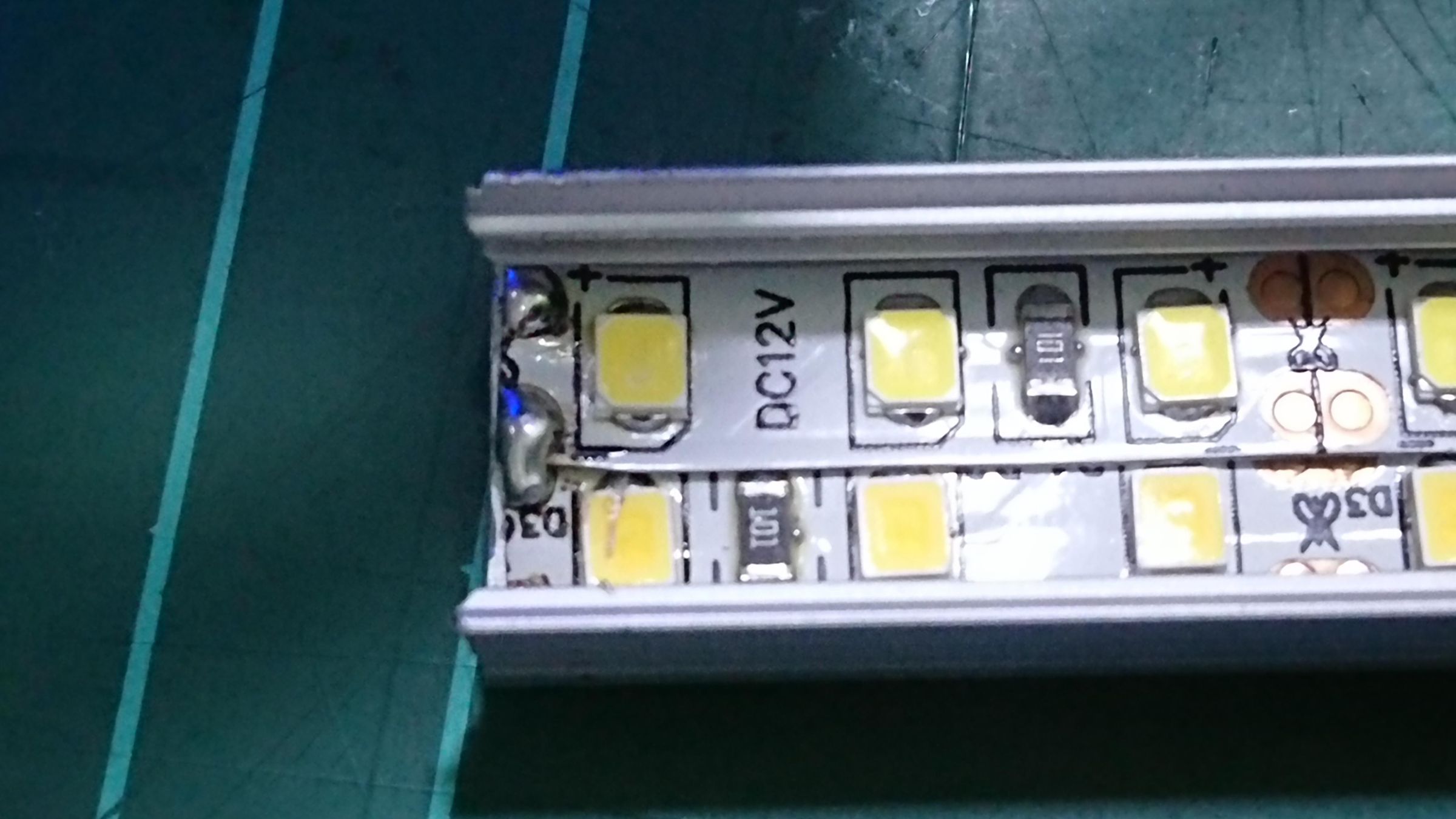 LED Ring Light for Laptop Screen : 5 Steps (with Pictures) - Instructables