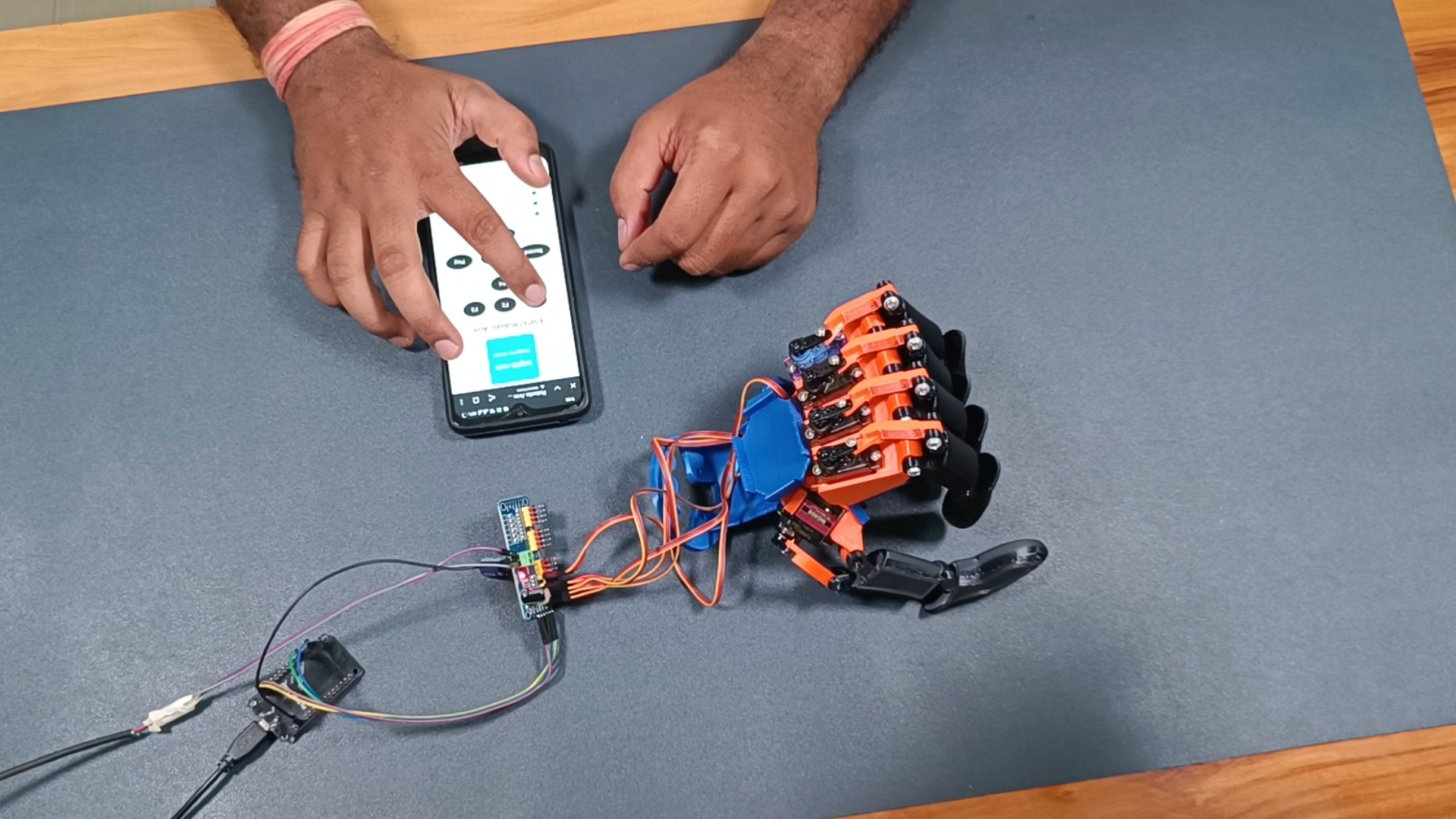 DIY 3D Printed Robotic Hand Controlled by Mobile | ESP32 + MG90 Servo ...