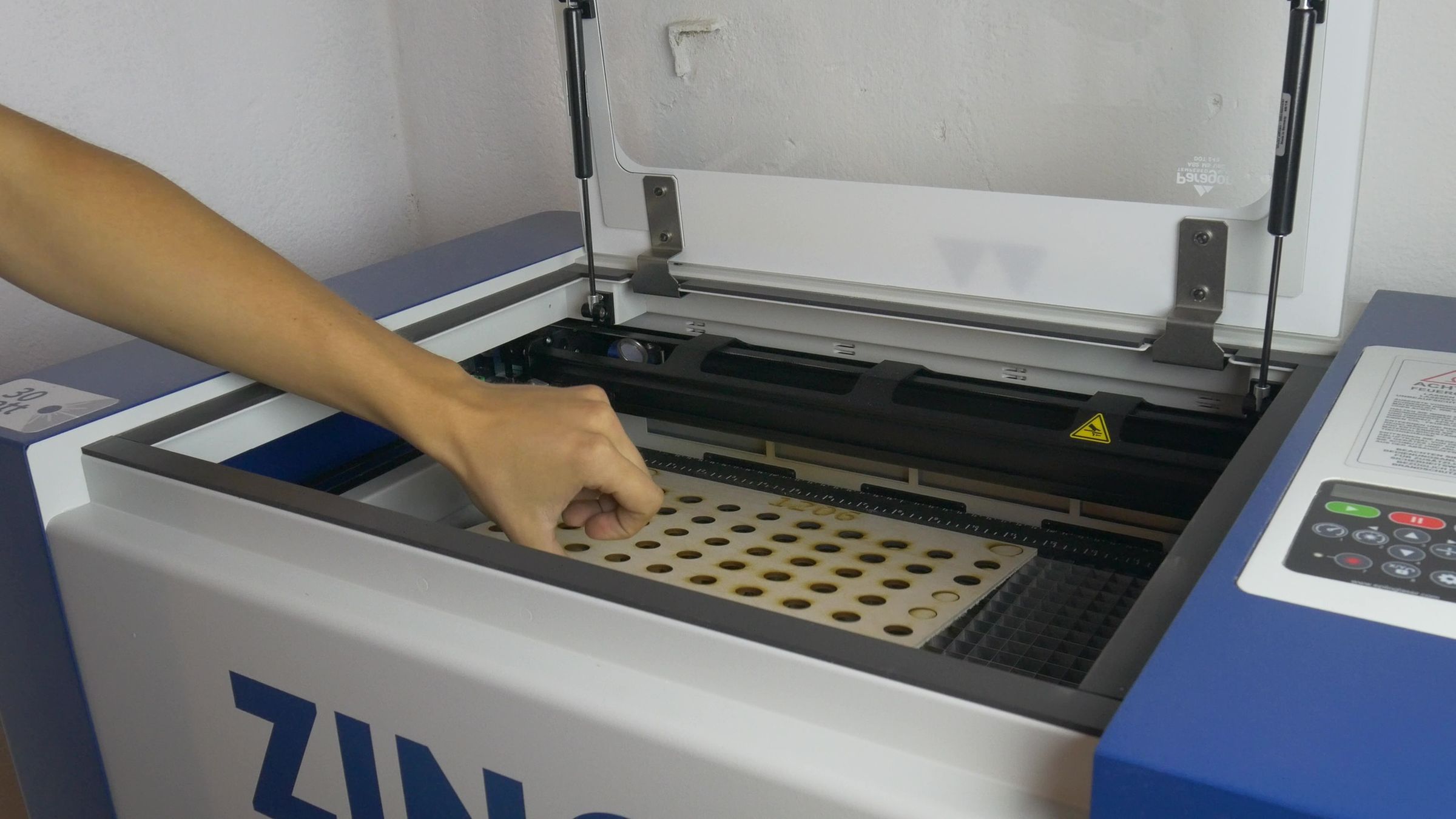 SMD Components Organizer : 8 Steps (with Pictures) - Instructables