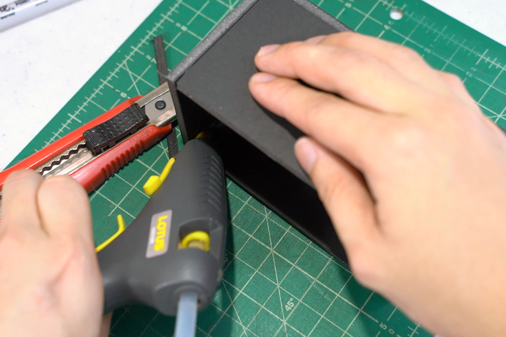 DIY Cardboard Smartphone Film Scanner : 19 Steps (with Pictures ...
