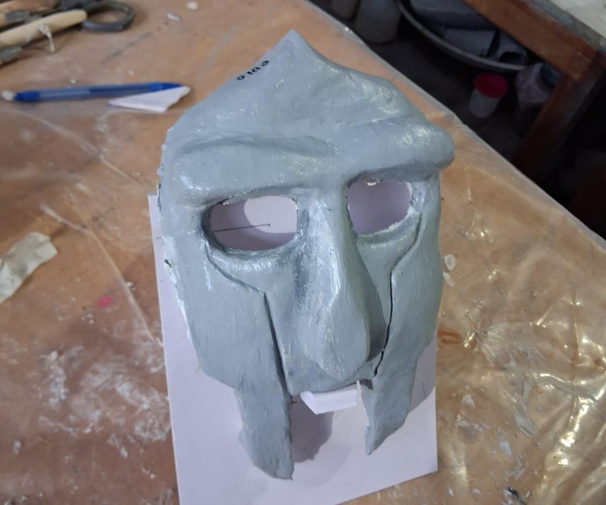 MF DOOM Mask Making. : 5 Steps - Instructables