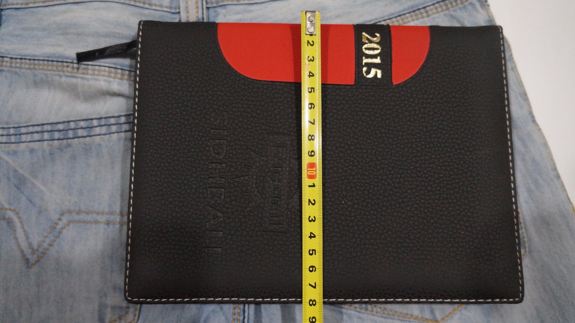 Diary Cover From Old Denim Jeans : 5 Steps (with Pictures) - Instructables