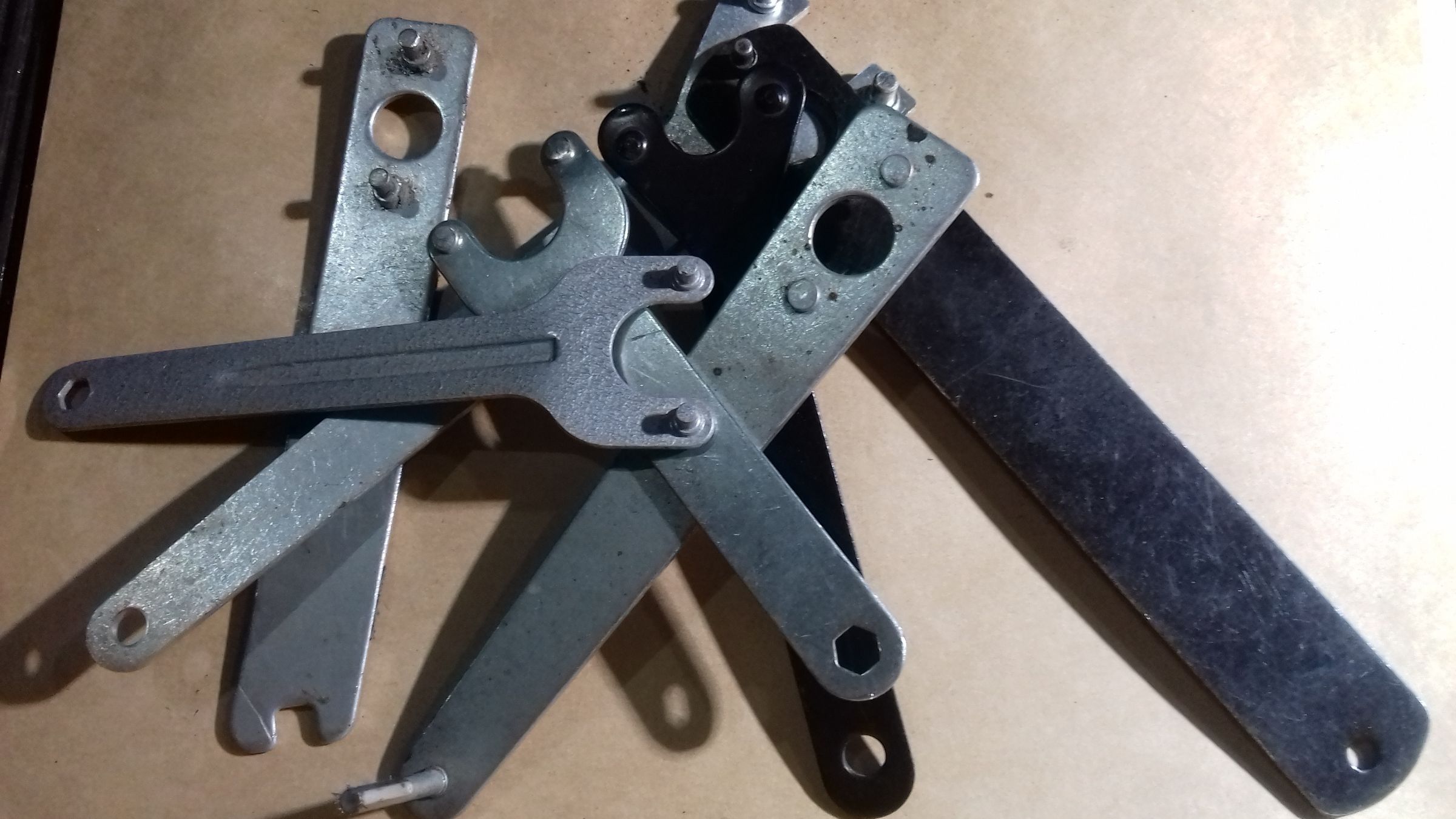 Homemade Multitool - Multiferramenta Caseira : 9 Steps - Instructables