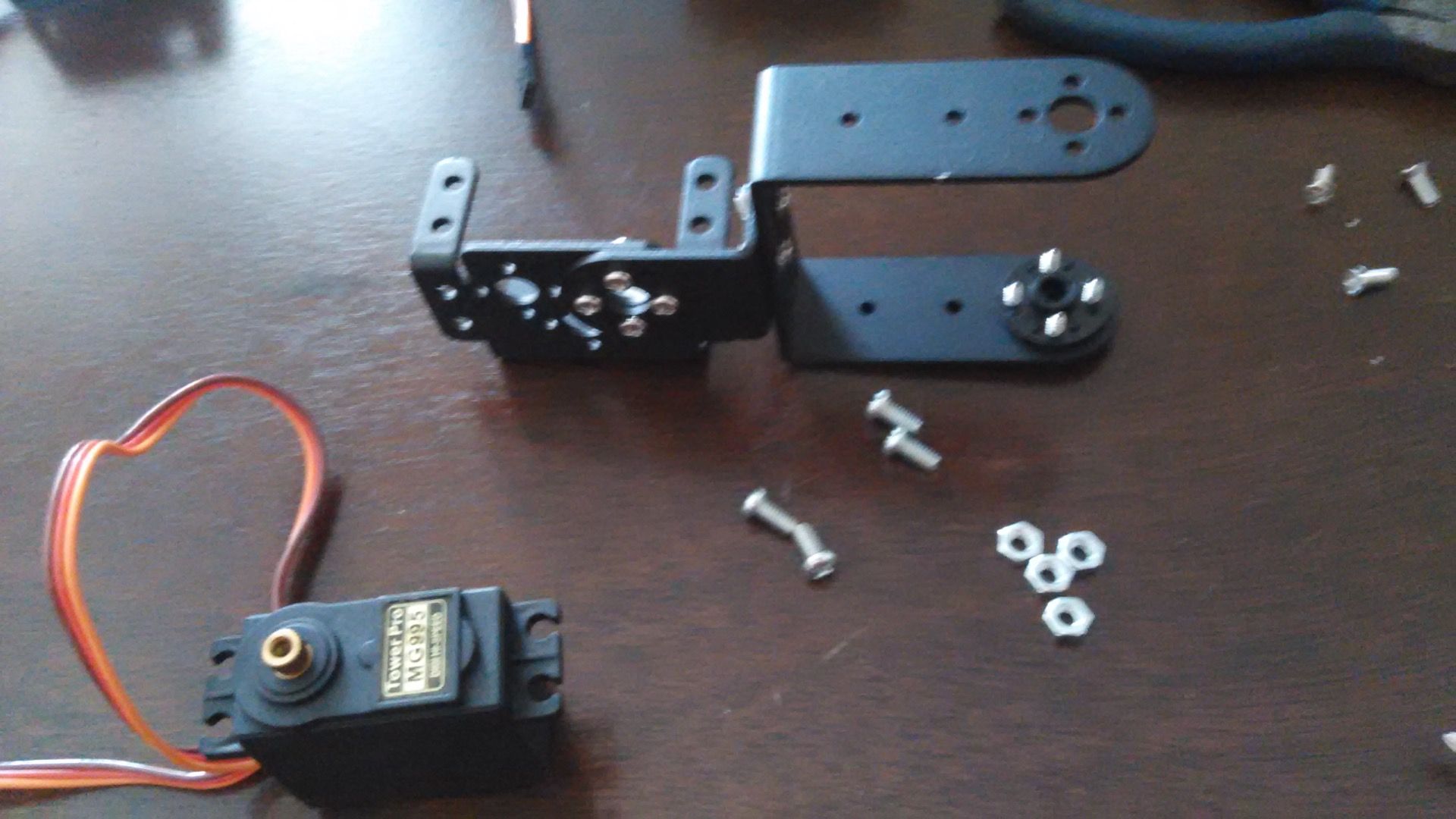 Robotic Arm for Autonomous Tank : 9 Steps - Instructables