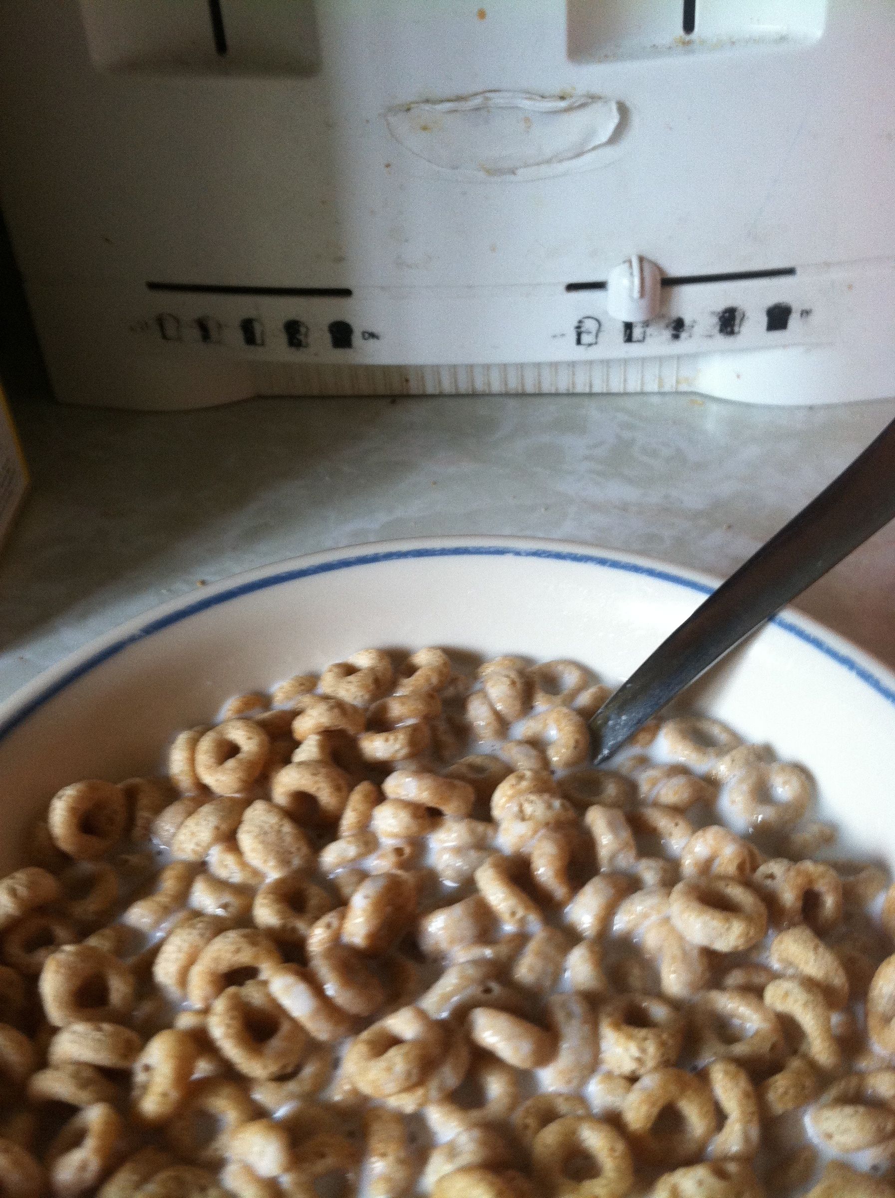 How to Make a Bowl of Cereal : 4 Steps - Instructables
