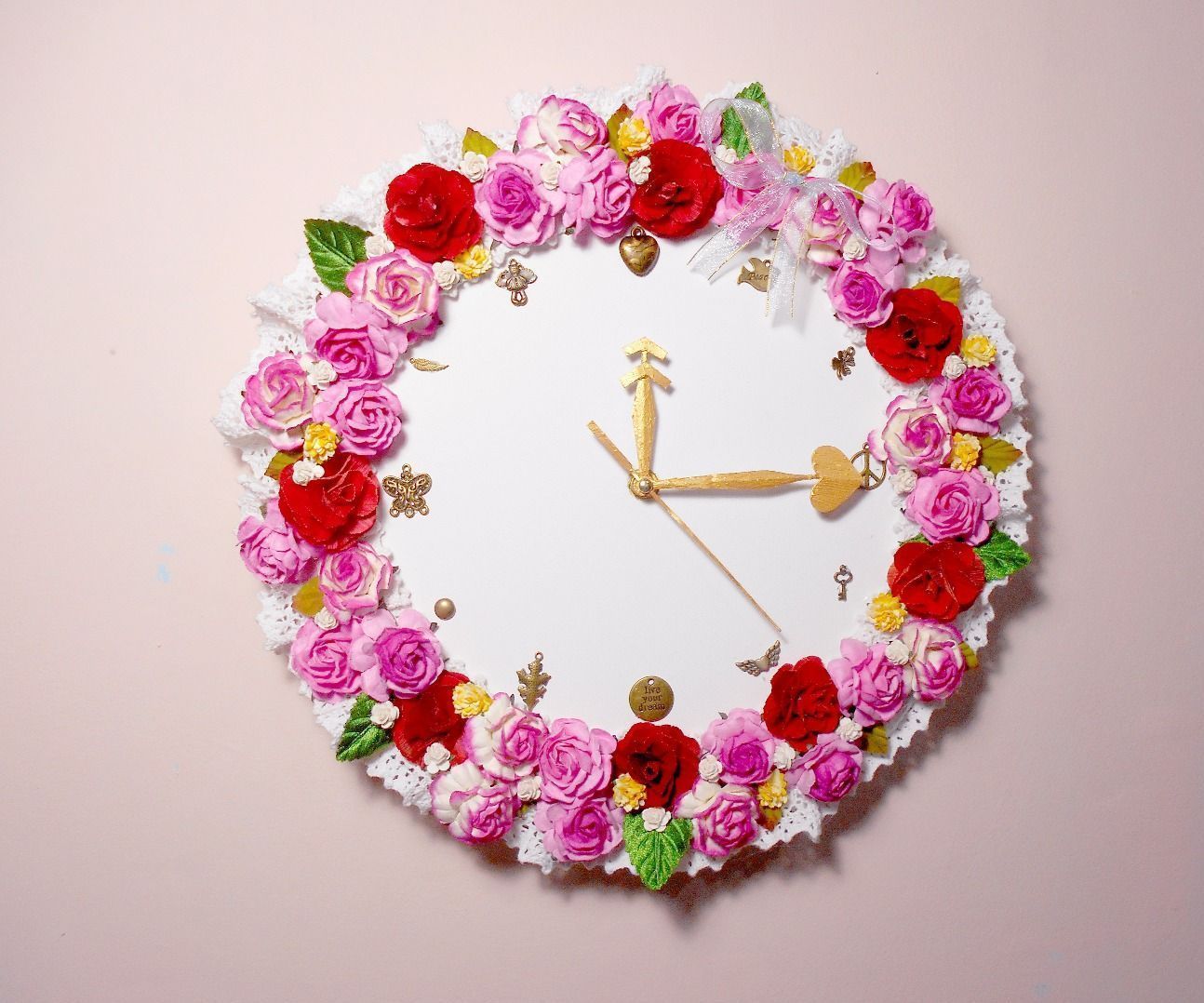 How to Make a Sweet Floral Wall Clock for Your Room Decoration : 8 ...