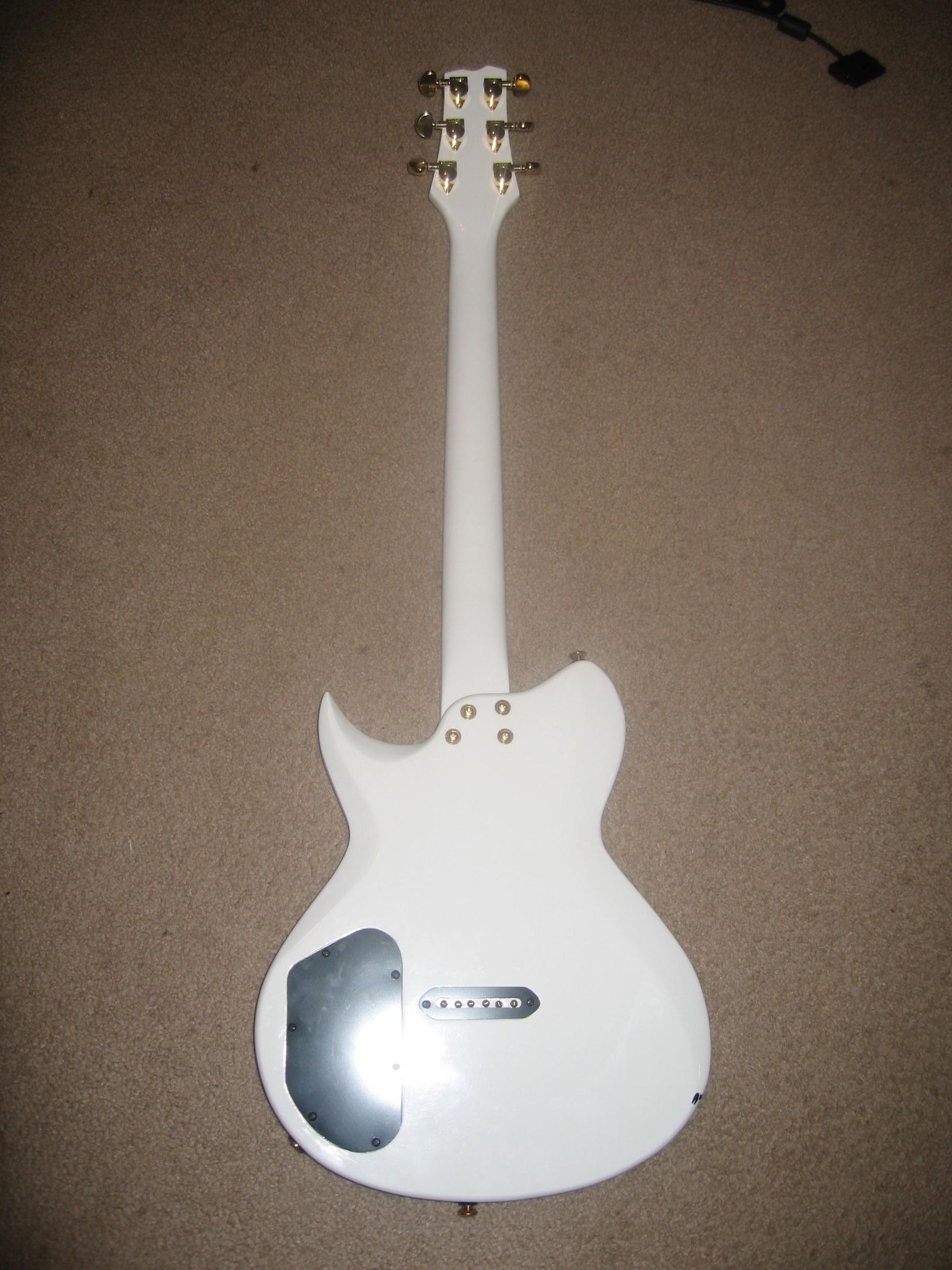 Build Your Own Electric Guitar! : 8 Steps (with Pictures) - Instructables