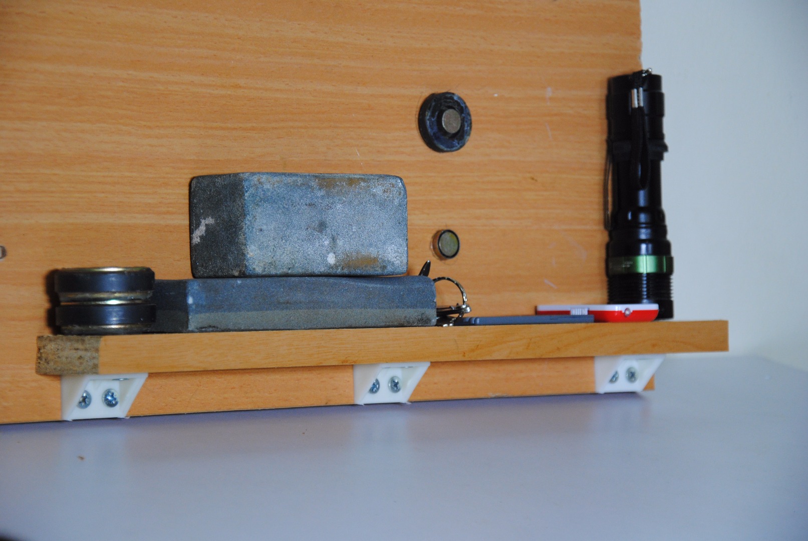 9 Unusual Tool Storage Methods for Your Workshop : 9 Steps (with ...