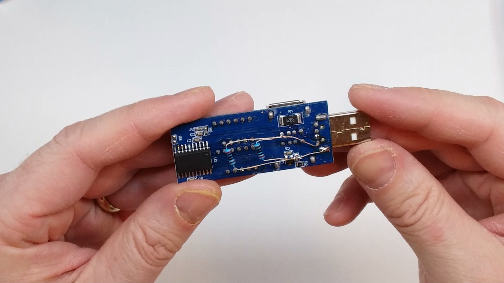 Hacking USB Power Banks to Power Arduino : 6 Steps - Instructables