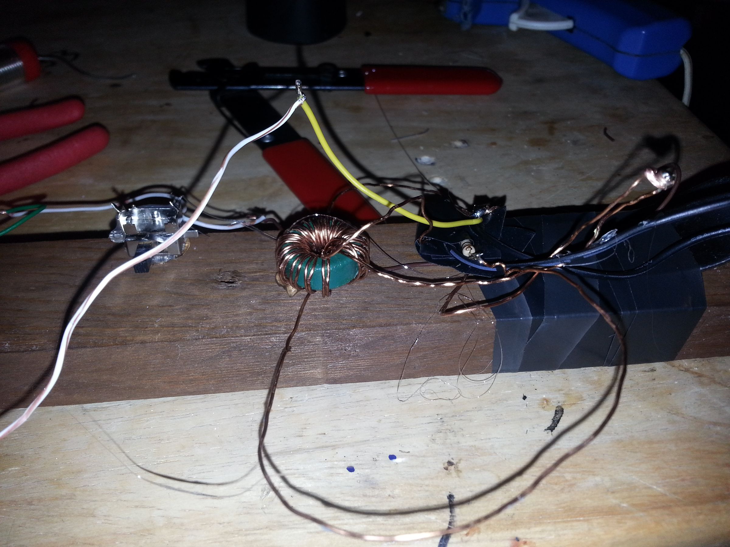 How to Make a Wind Generated Light Bulb. (wind Generator 2! Wind ...