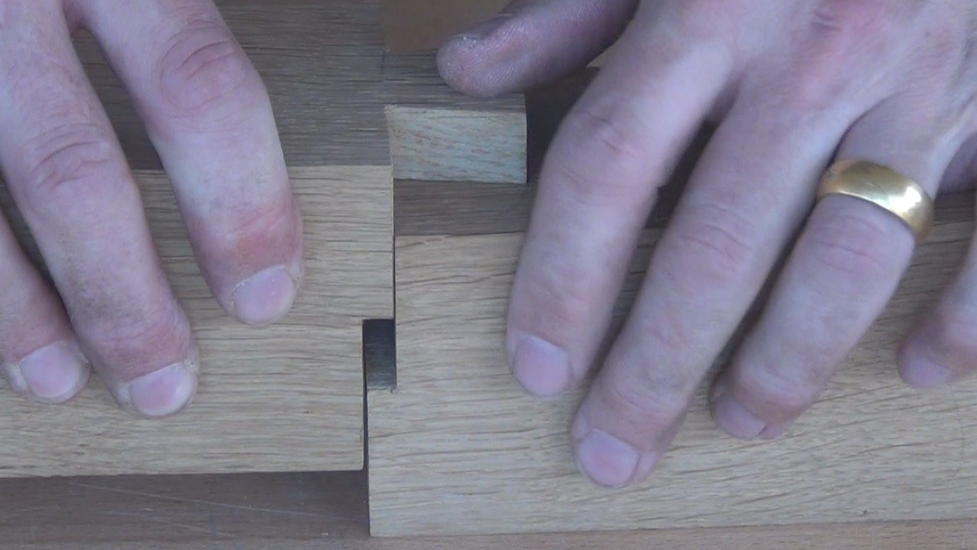 Cut a Stepped Dovetail Splice (Koshikake Aritsugi) : 7 Steps (with ...