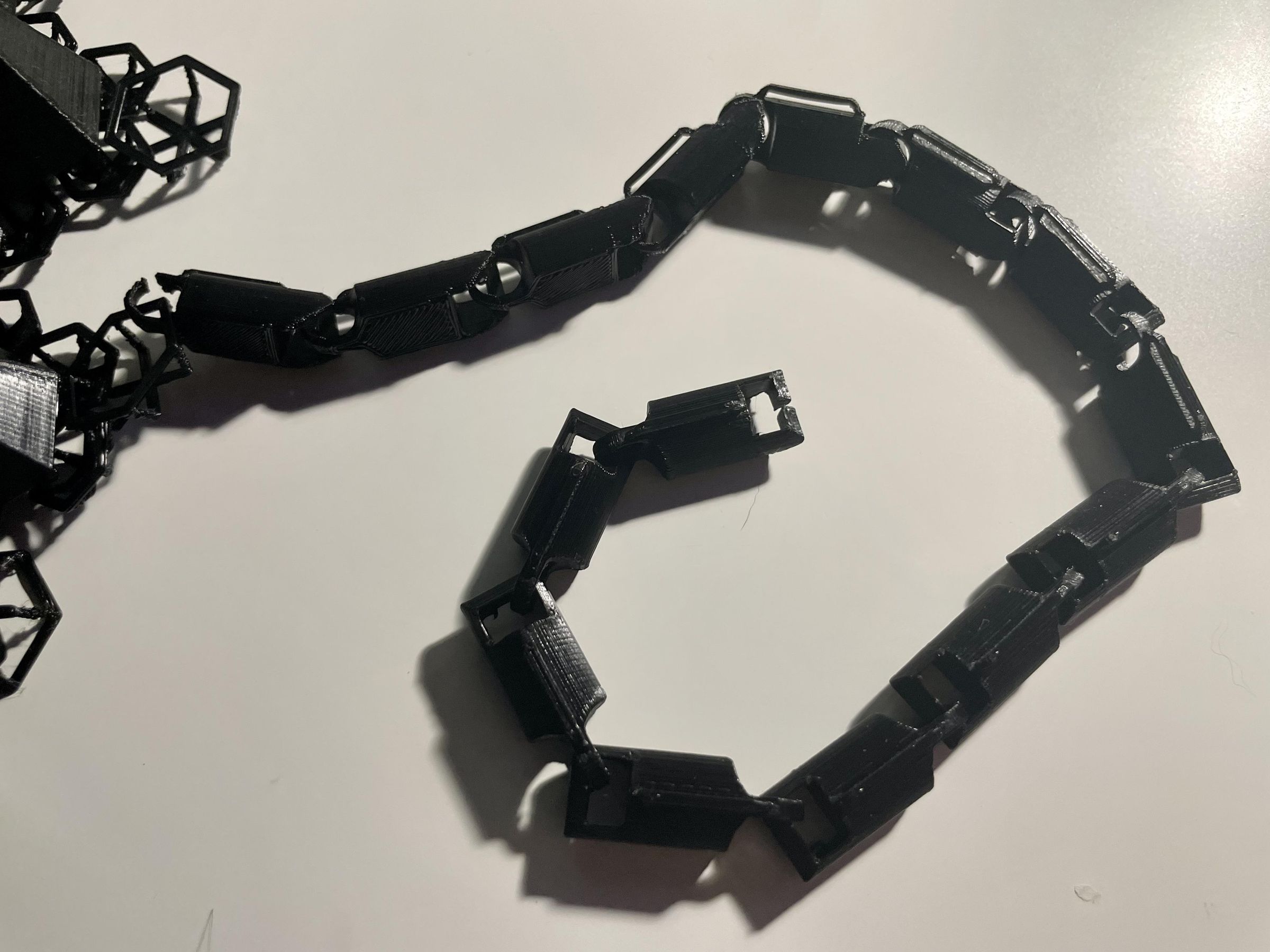 Print-in-Place Chainmail Jewelry - 3D Printing and Designing Decorative ...