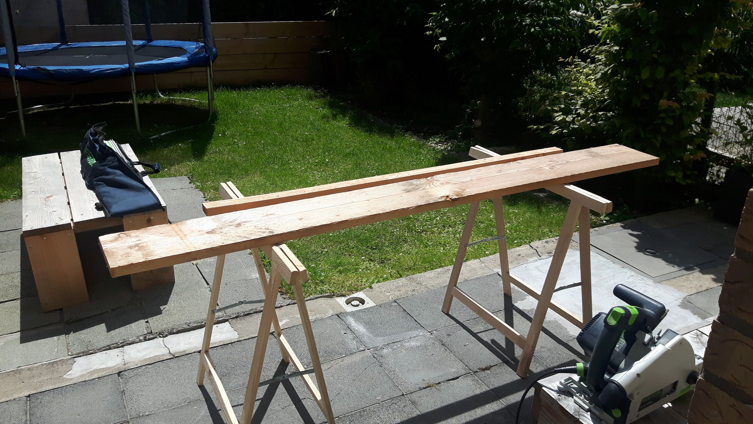 Simple Ladder Clothes Rack : 6 Steps (with Pictures) - Instructables