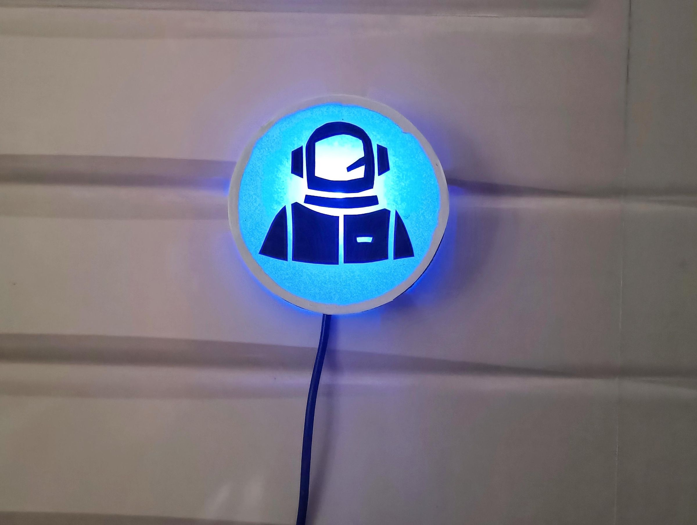 Space Station Overhead Indicator : 6 Steps (with Pictures) - Instructables