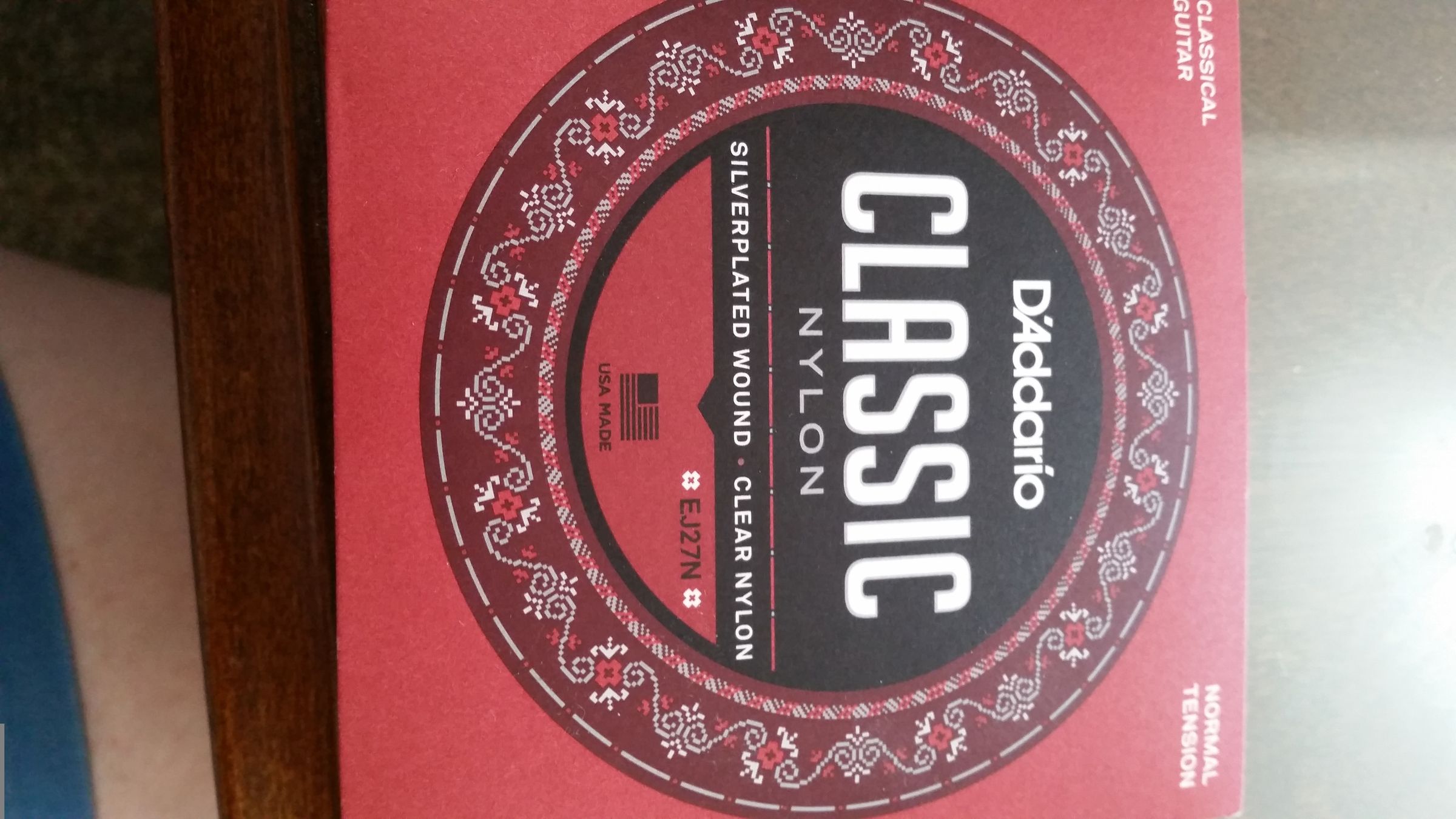 How to Re-string a Classical Guitar : 11 Steps (with Pictures ...