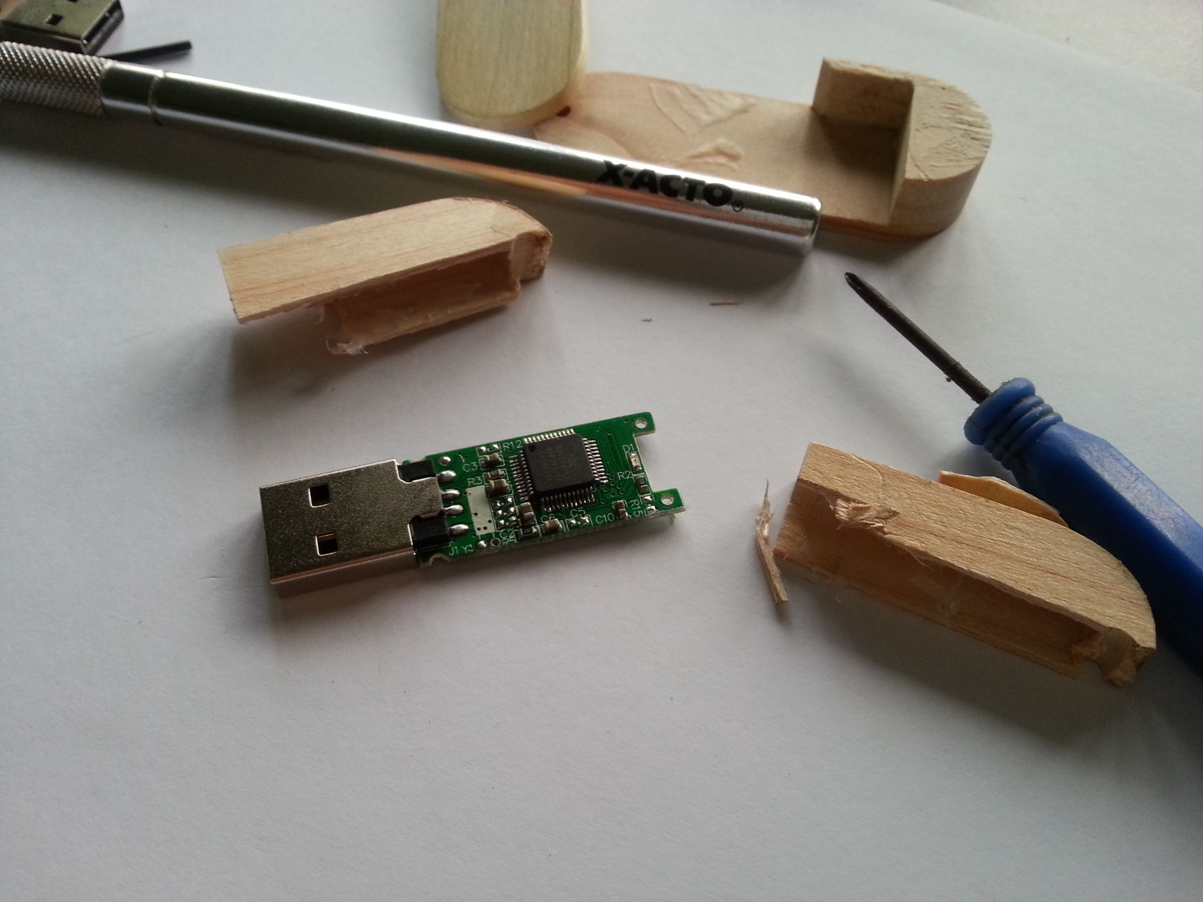 Make a Personalized USB : 9 Steps (with Pictures) - Instructables