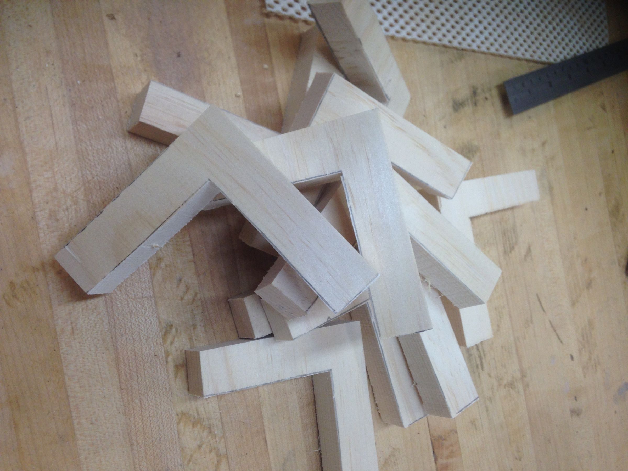 Ripp'n Wheel'n Spin'n Wheel for the Classroom : 12 Steps (with Pictures ...