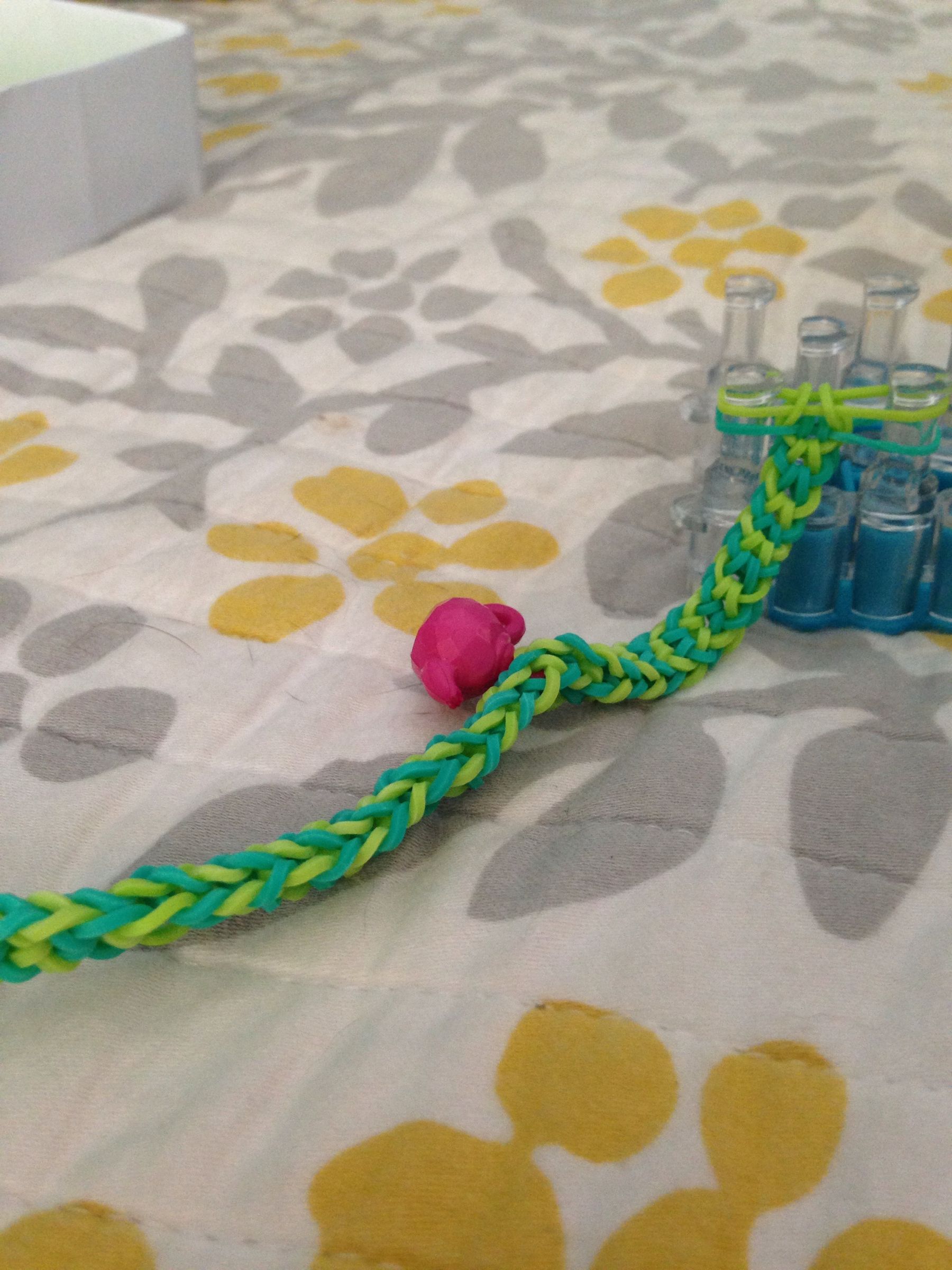 Inverted Fishtail Bracelet : 17 Steps - Instructables