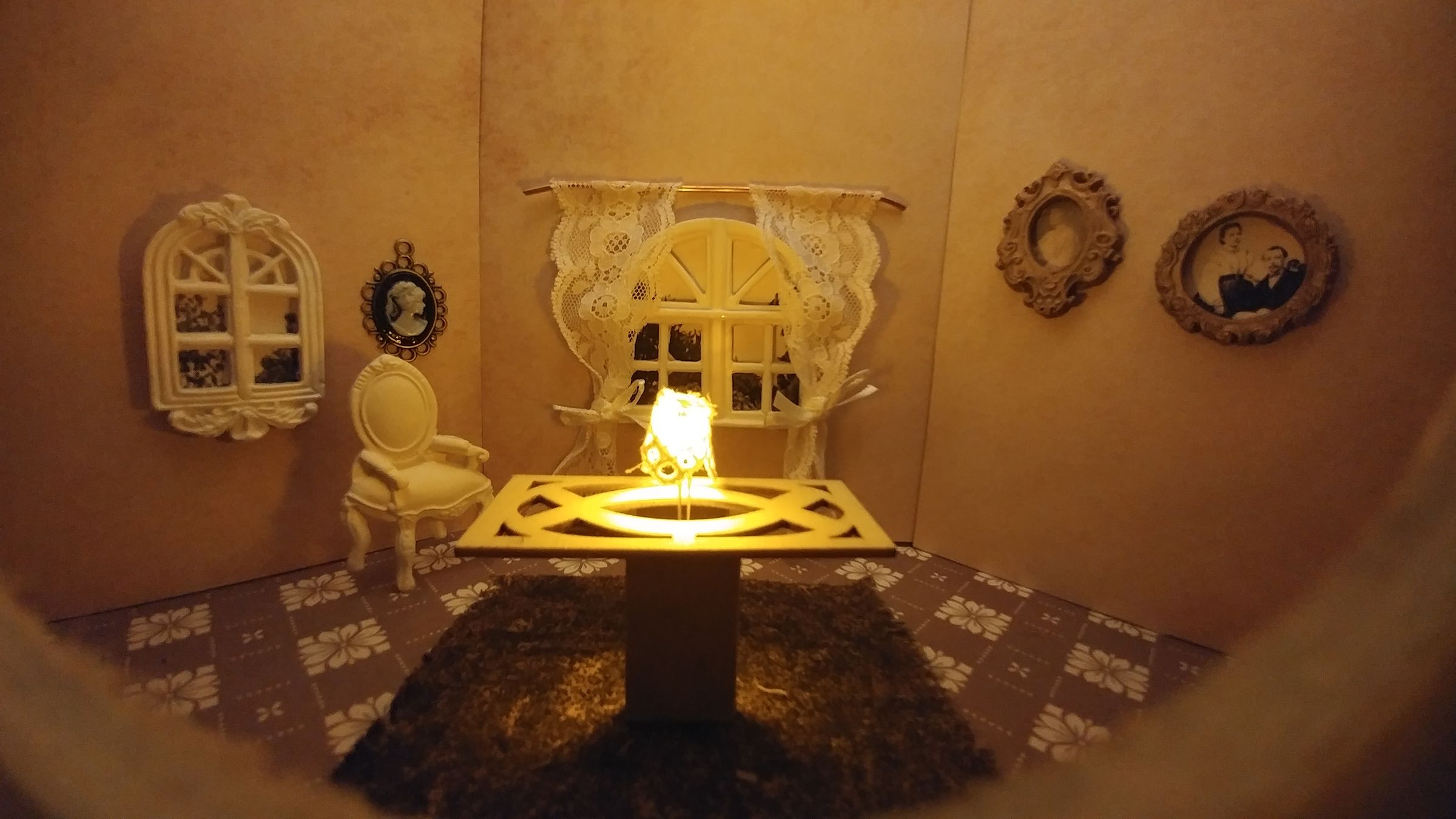 Peep-Show Box With LEDs : 5 Steps (with Pictures) - Instructables