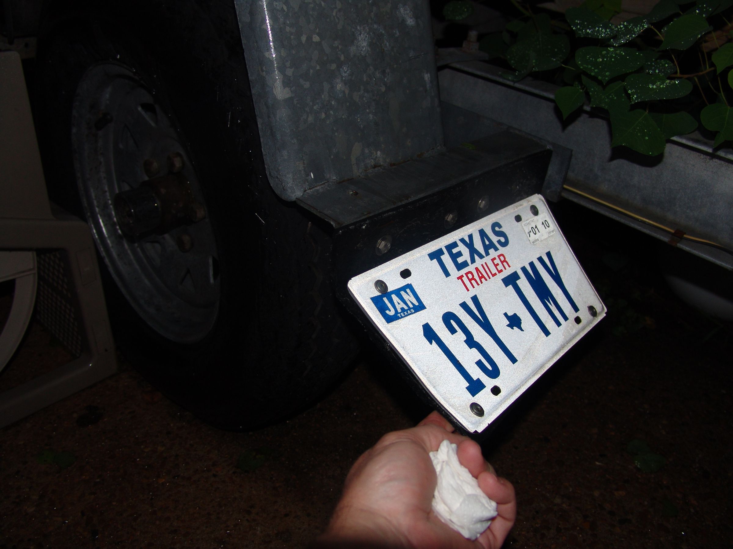 Custom Flexible License Plate Holder : 3 Steps - Instructables