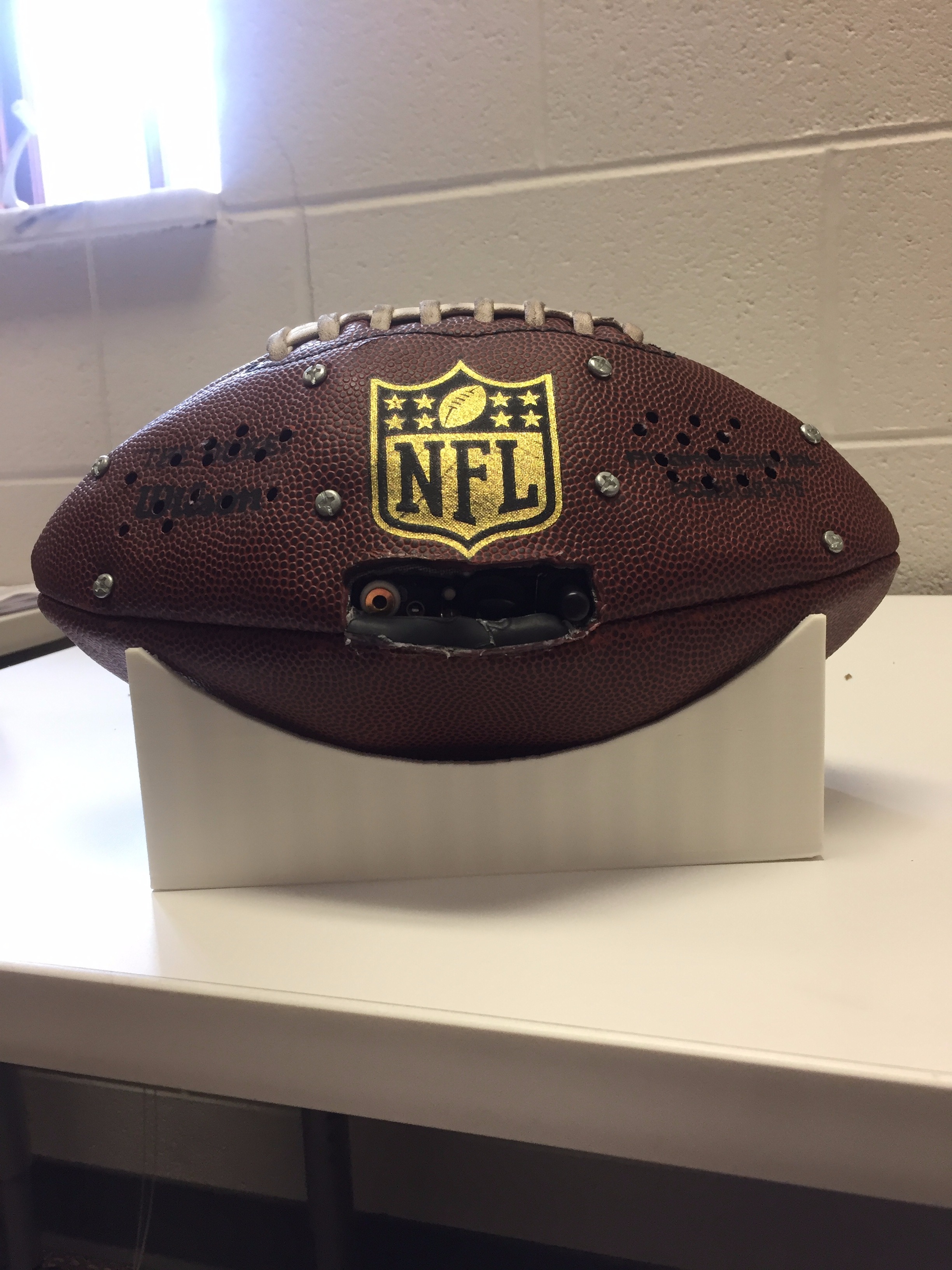 Football Speakers : 13 Steps (with Pictures) - Instructables