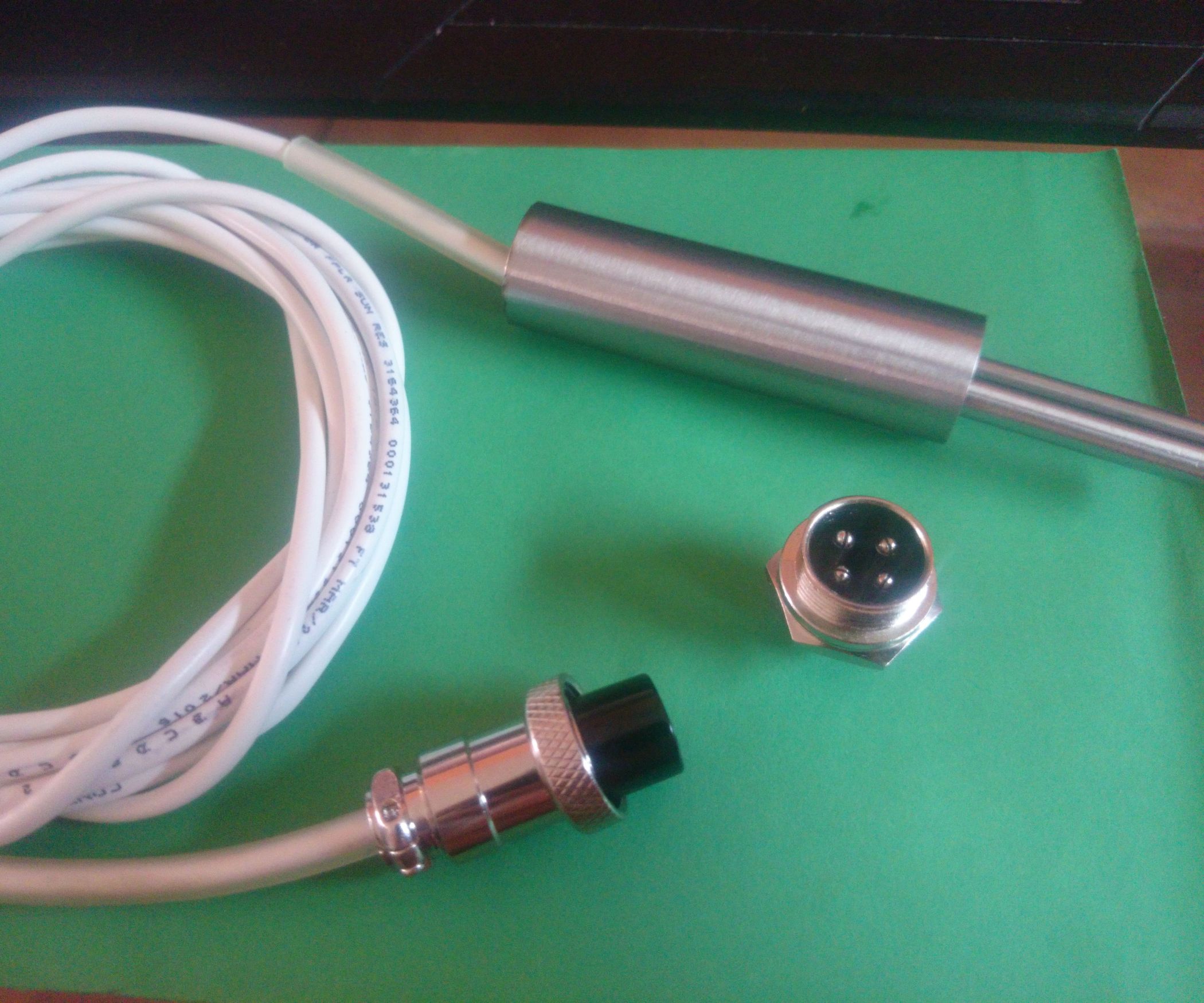 An Improved Moisture Sensor : 7 Steps (with Pictures) - Instructables