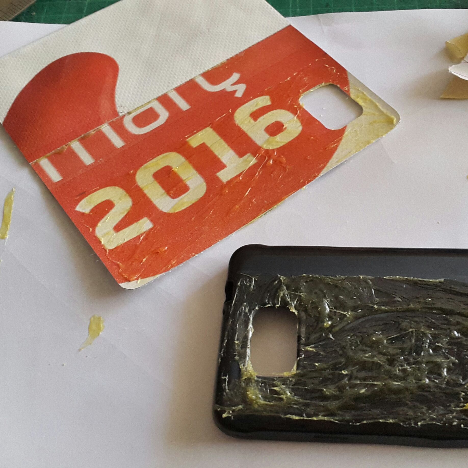 Replace Flap on Phone Case : 9 Steps (with Pictures) - Instructables