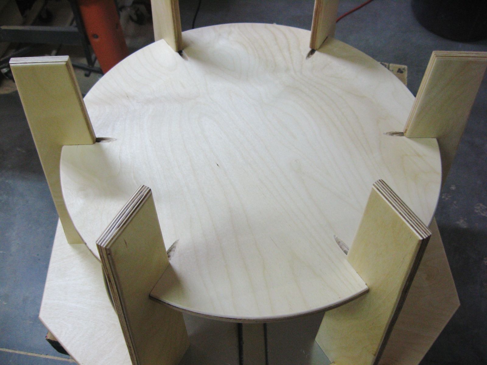 Stop Sign Coffee Table : 7 Steps (with Pictures) - Instructables