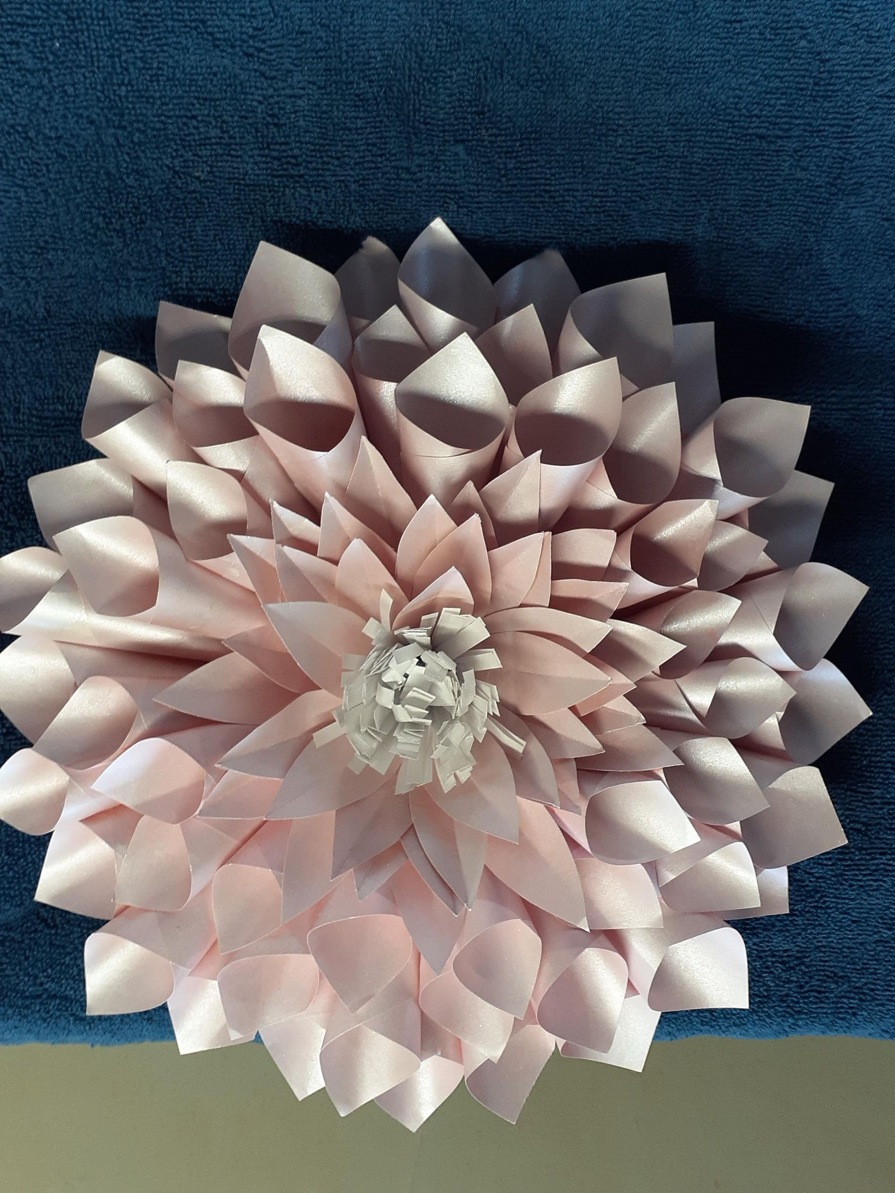 DIY Paper Dahlia : 10 Steps (with Pictures) - Instructables
