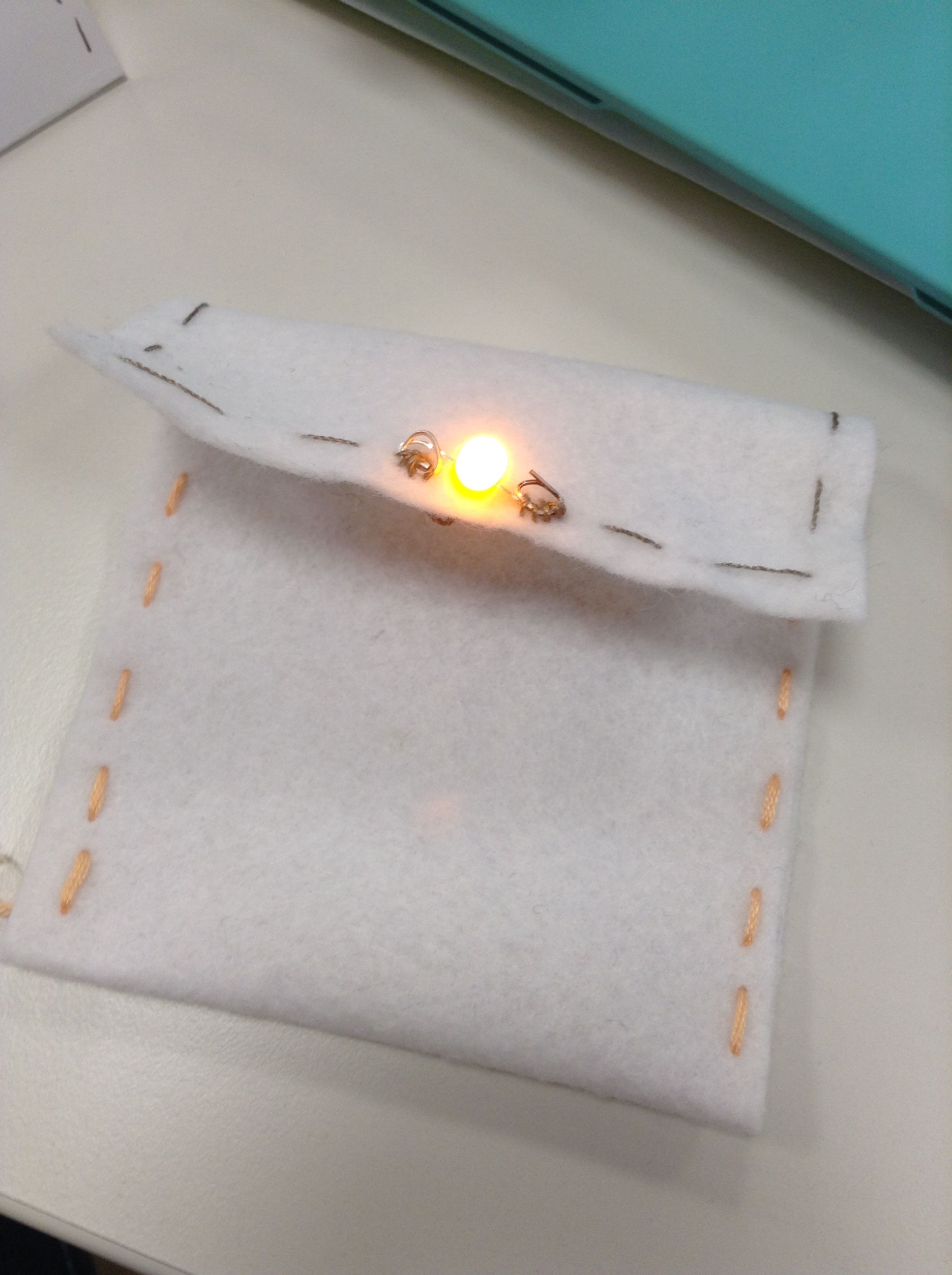 Conductive Thread Circuit Pouch - Instructables