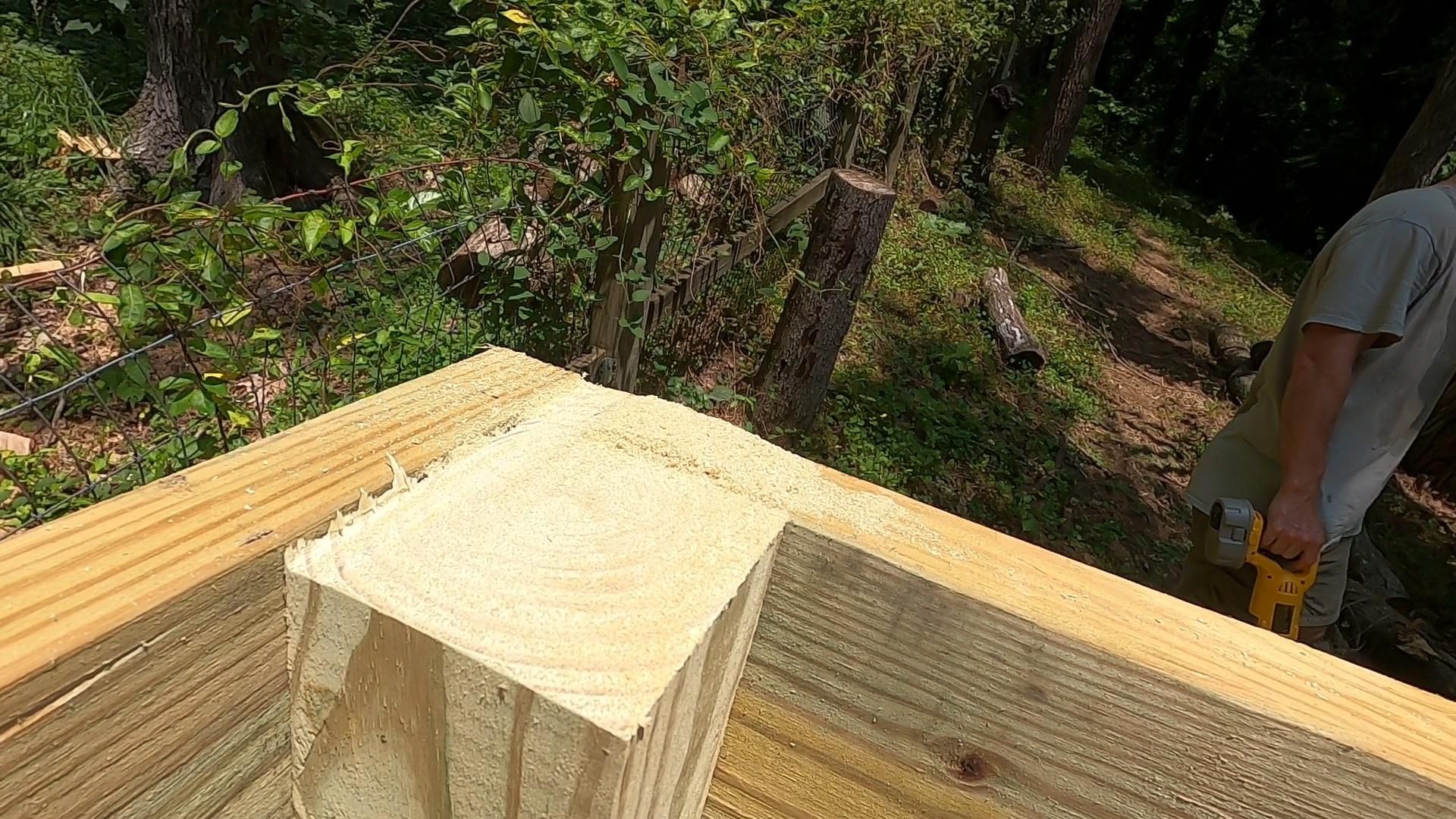 Backyard Treehouse With Zip Line, Trap Door, and Sliding Door : 25 ...
