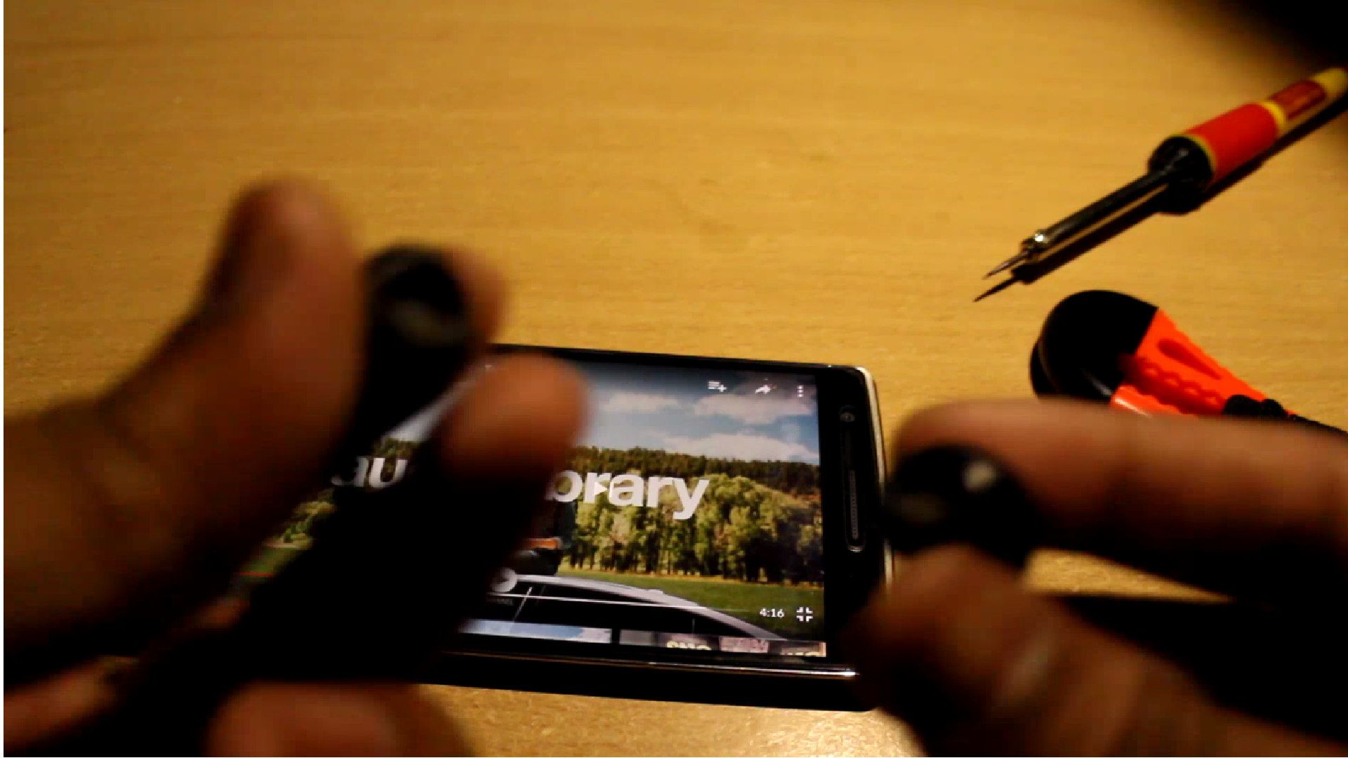 How to Repair Headphones : 6 Steps (with Pictures) - Instructables