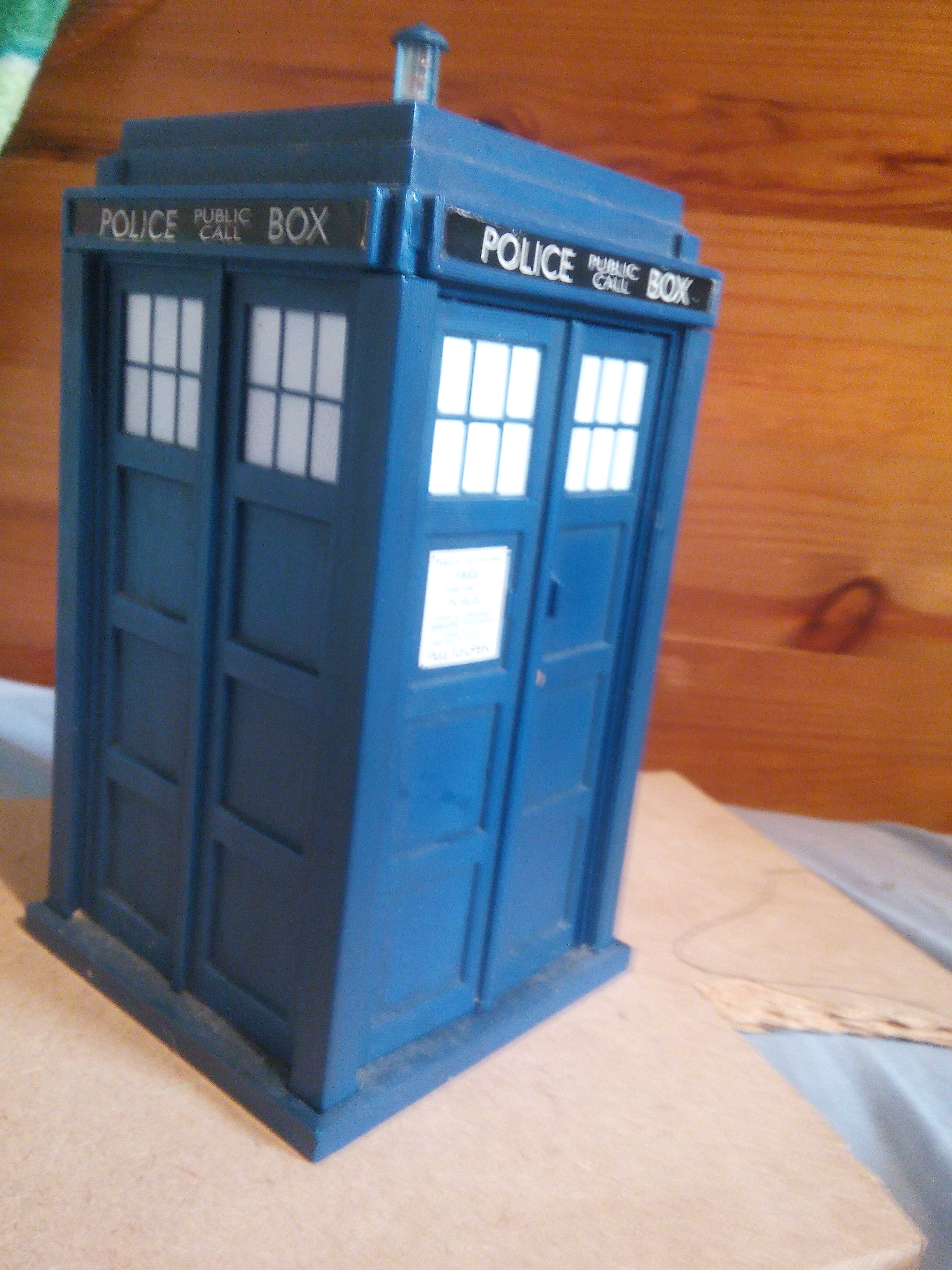How to Make a TARDIS : 8 Steps (with Pictures) - Instructables