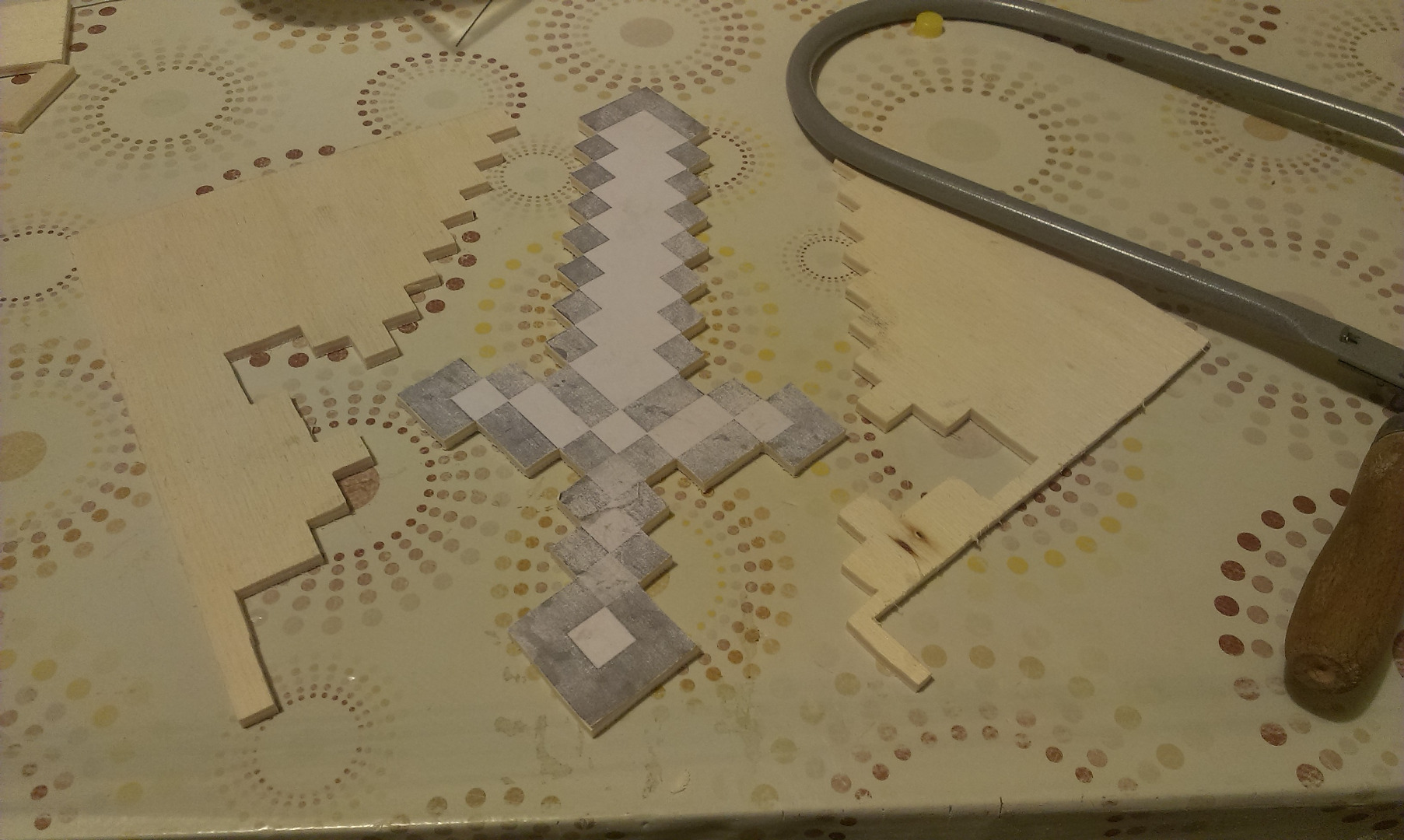 Minecraft Wooden Sword : 7 Steps (with Pictures) - Instructables