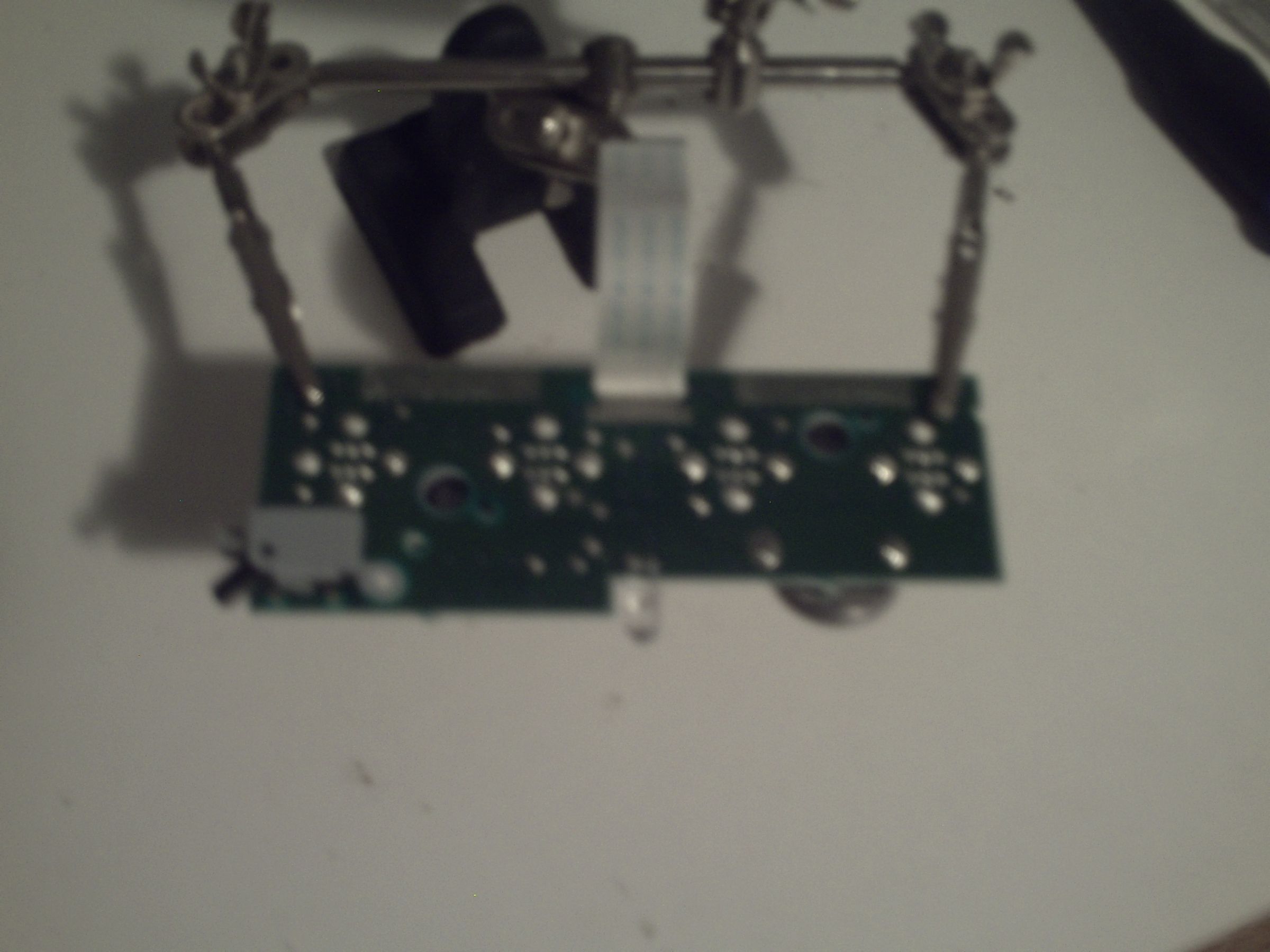 How to Replace the Power Light in Your Nintendo Gamecube : 6 Steps ...