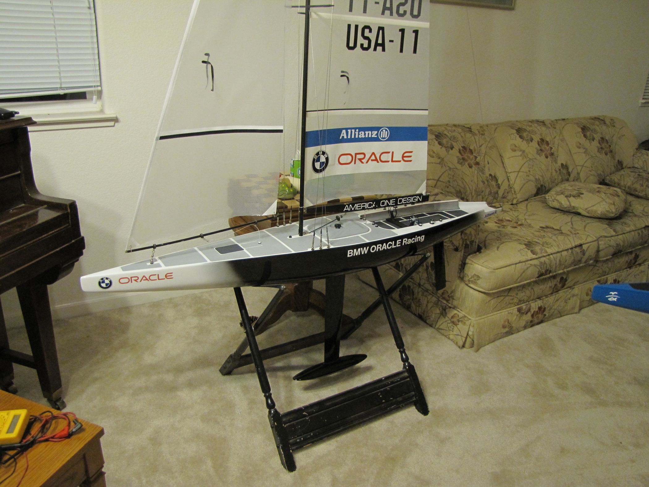 AoneD Remote Controlled Sailing Yacht - Instructables