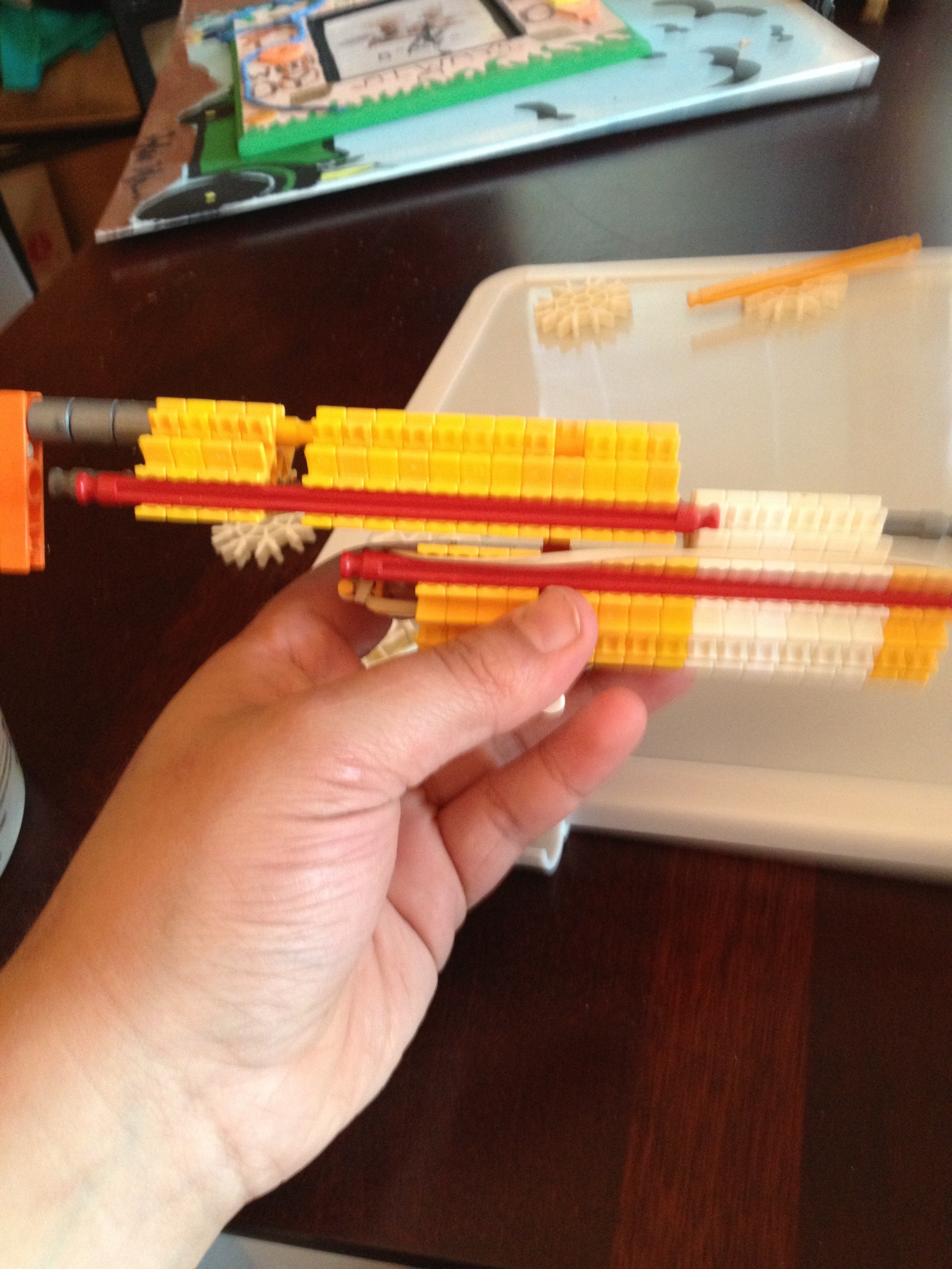 Simple K'nex "Pull Back" Gun : 29 Steps - Instructables