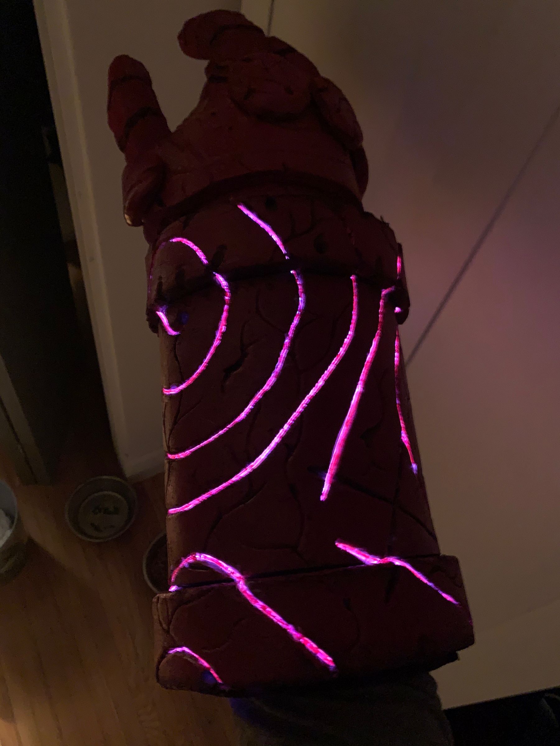 Hellboy Costume : 4 Steps - Instructables