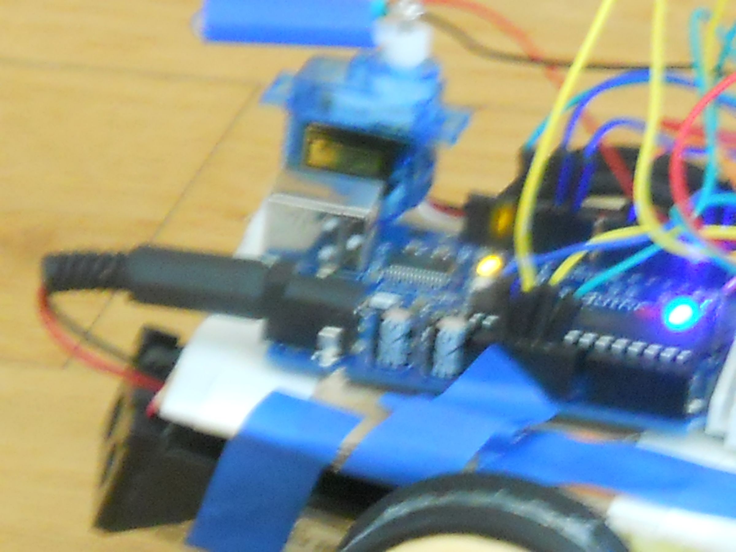Remote Controlled Arduino Car - Instructables