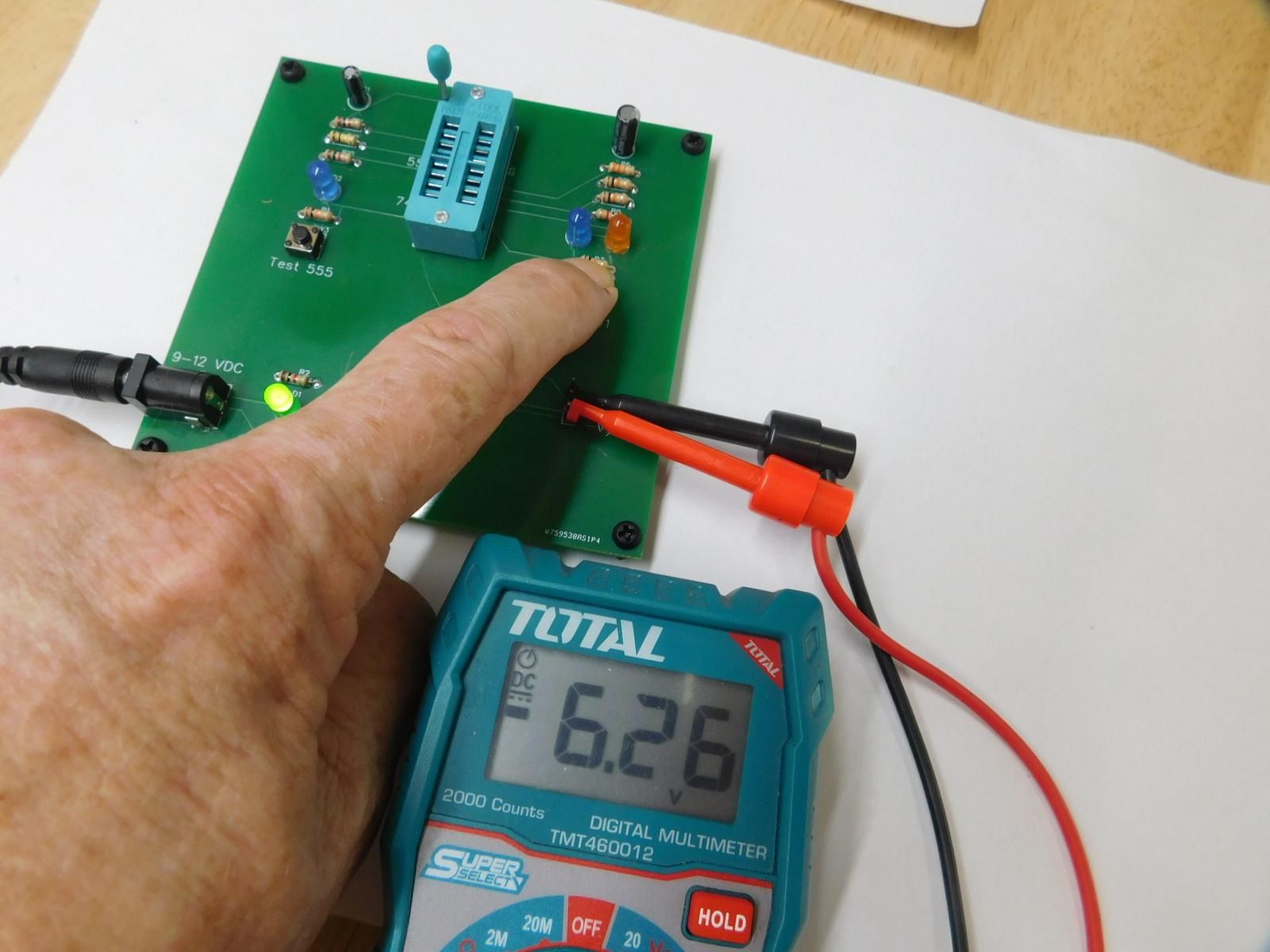 555 & 741 Tester : 4 Steps - Instructables